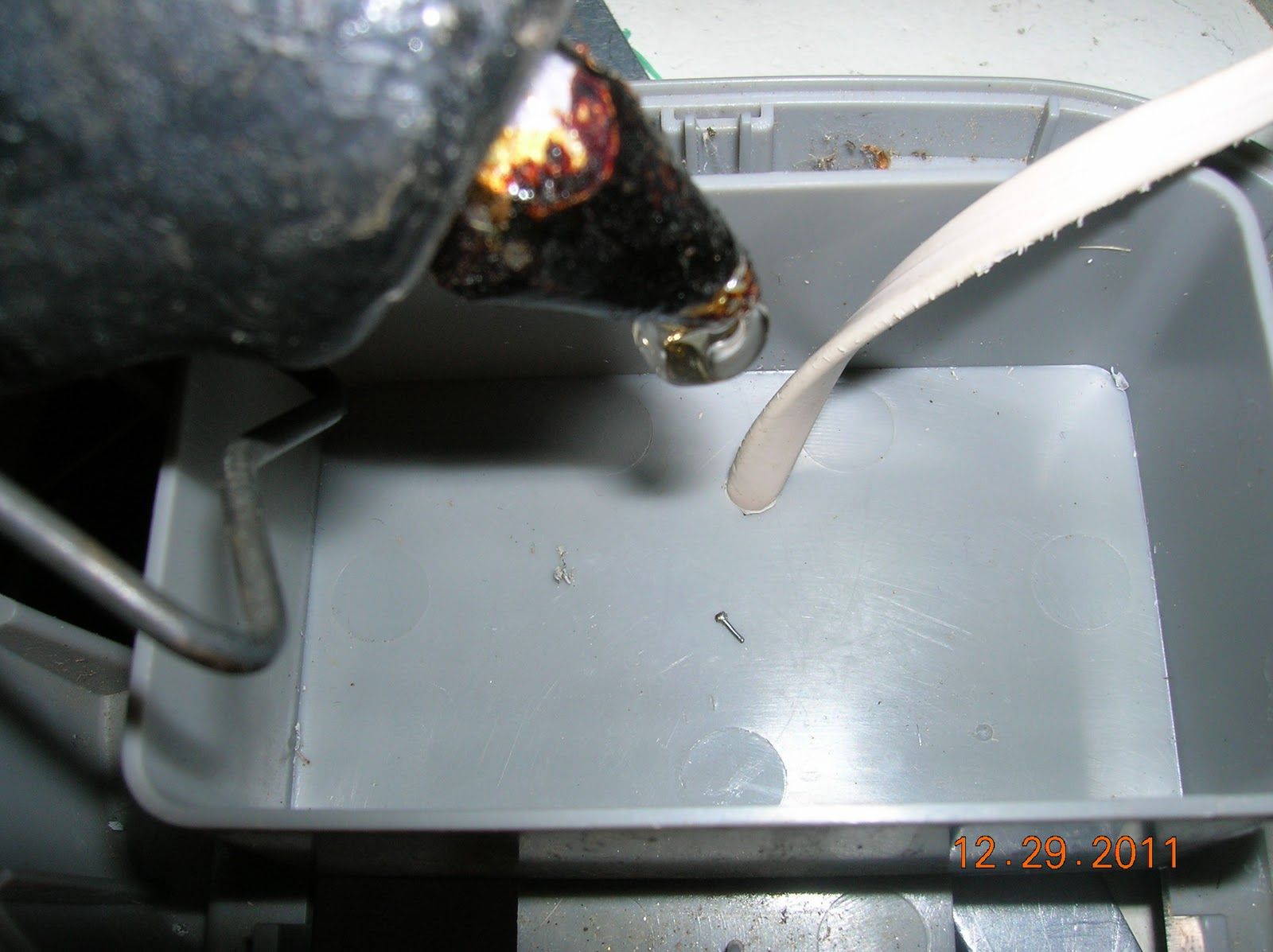 A Recycled Rain Gauge for Davis Wizard III : 6 Steps - Instructables