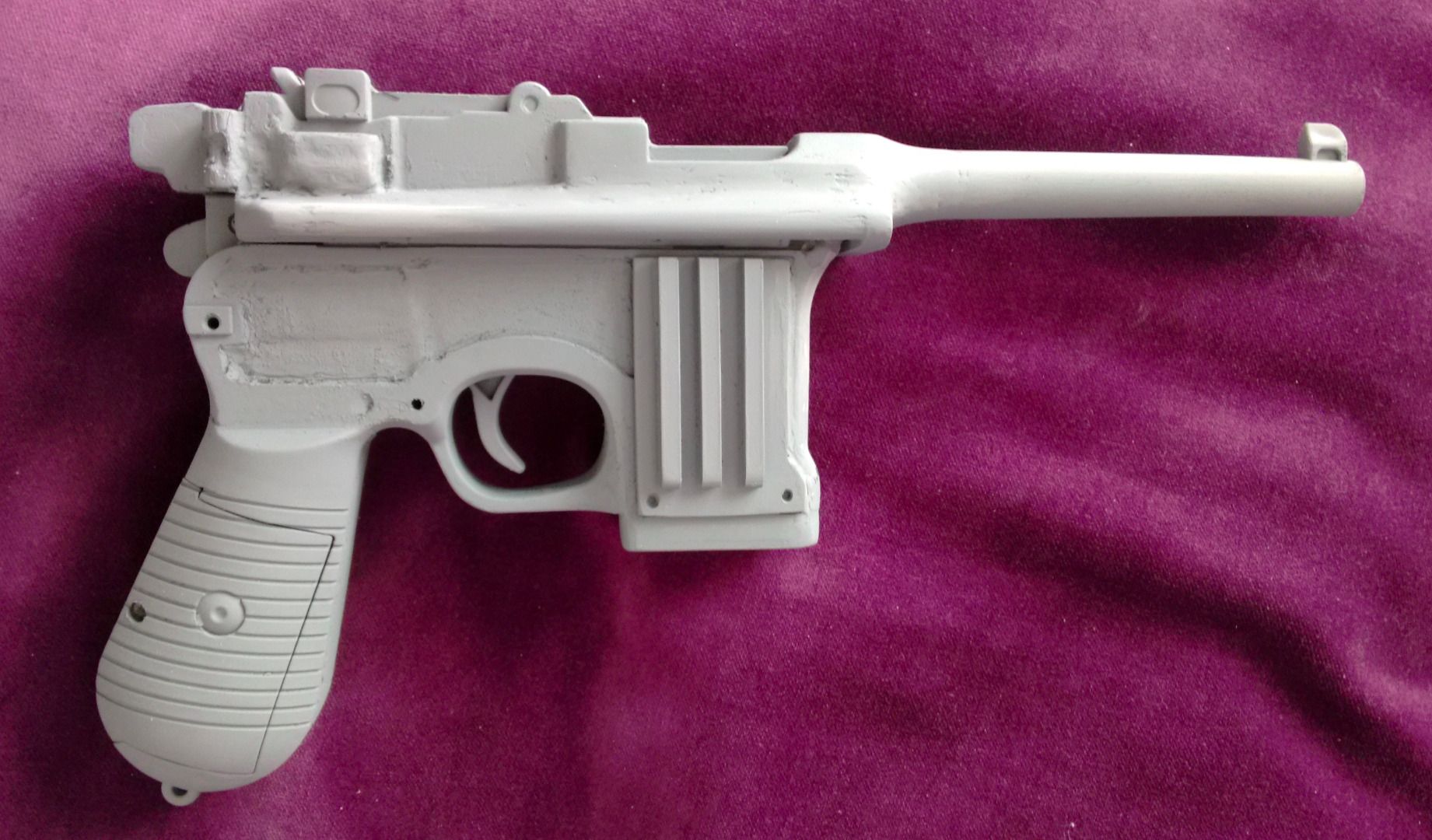 Bioshock Infinite Booker DeWitt's Broadsider/Mauser Pistol Replica : 14 ...