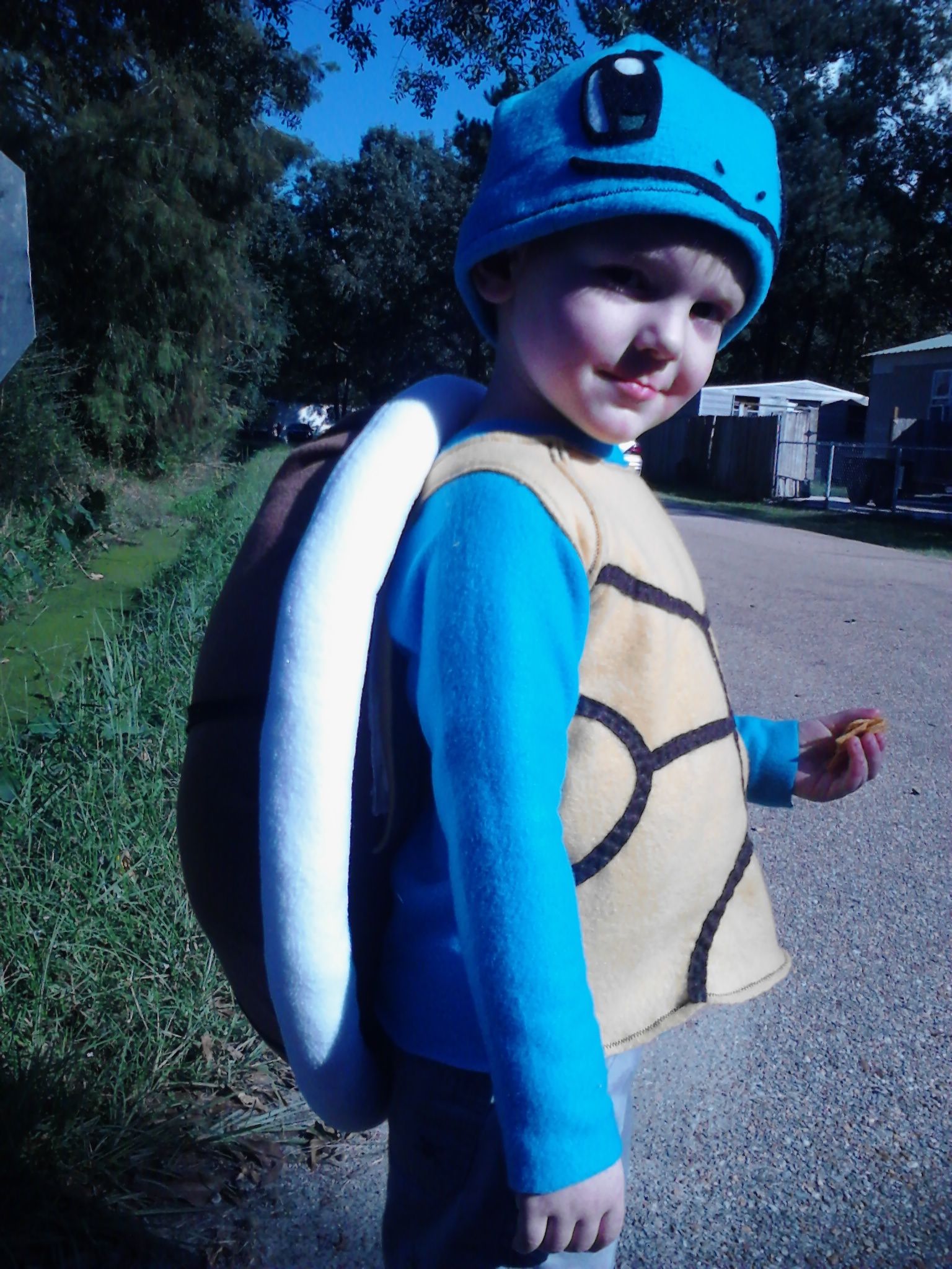 Squirtle Costume : 7 Steps - Instructables