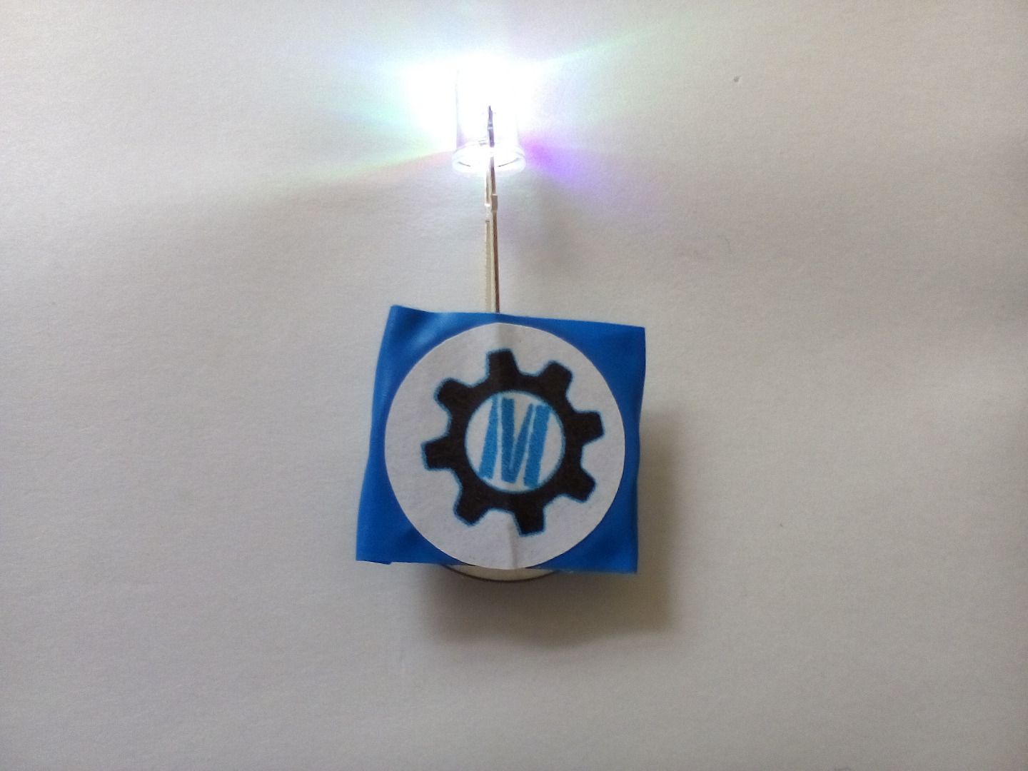 Community Kids' Build: Safer Rainbow LED Throwies : 5 Steps (with Pictures) - Instructables