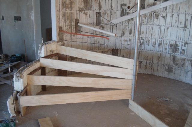 Round Concrete Steps Designs