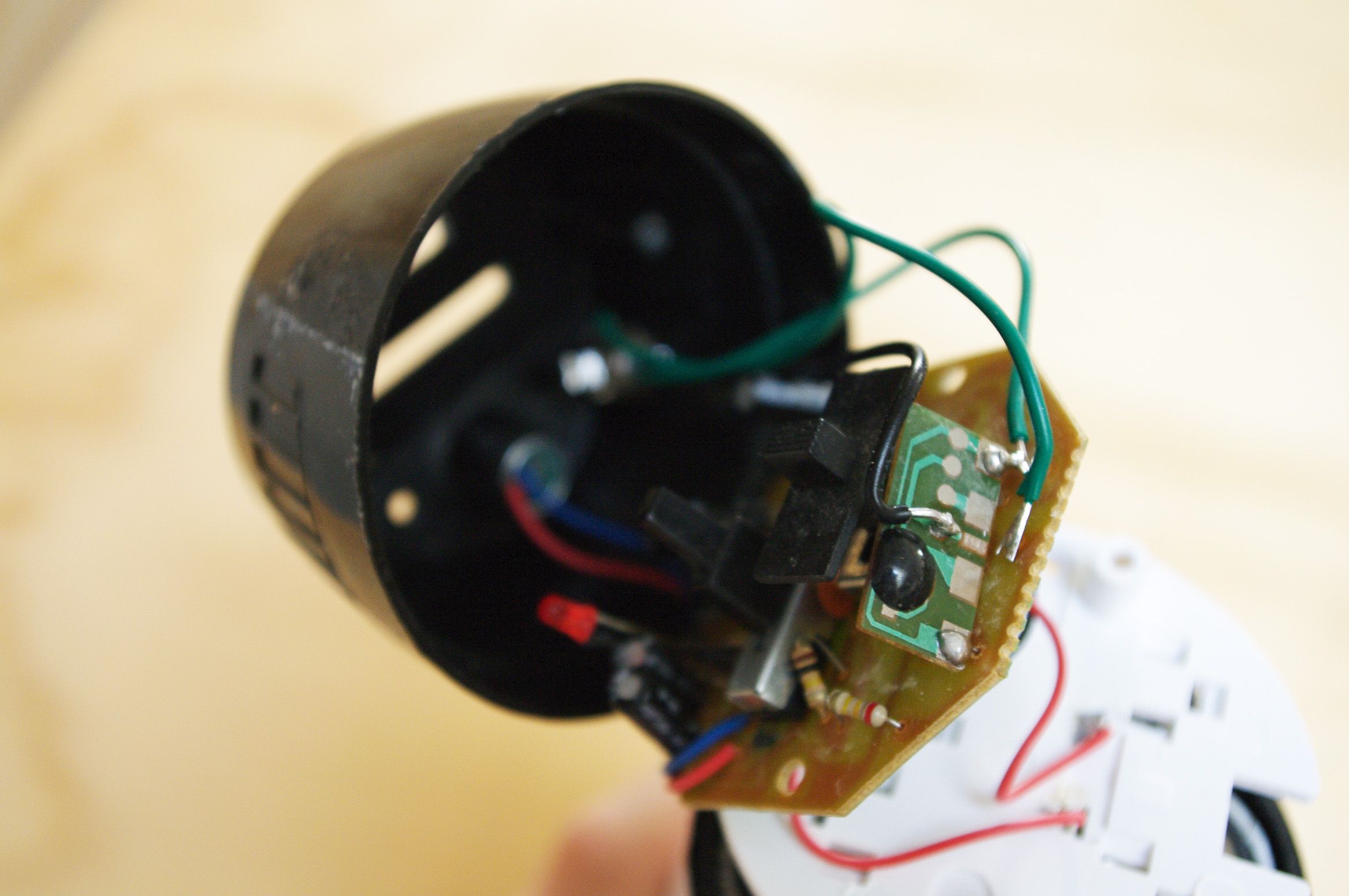 Megaphone Audio Input : 10 Steps (with Pictures) - Instructables