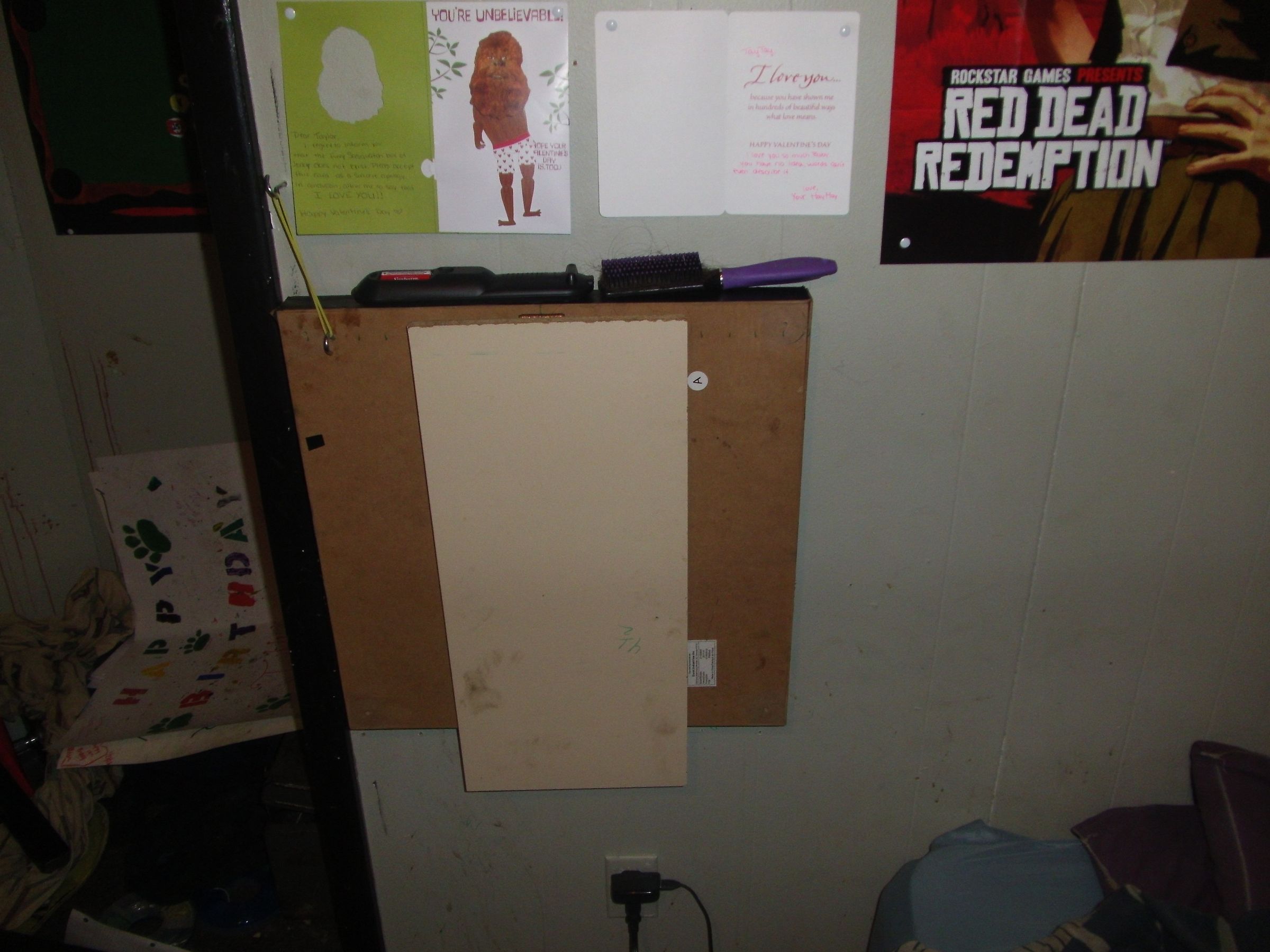 Quick Foldable Bedside Table in 3 Steps! - Instructables