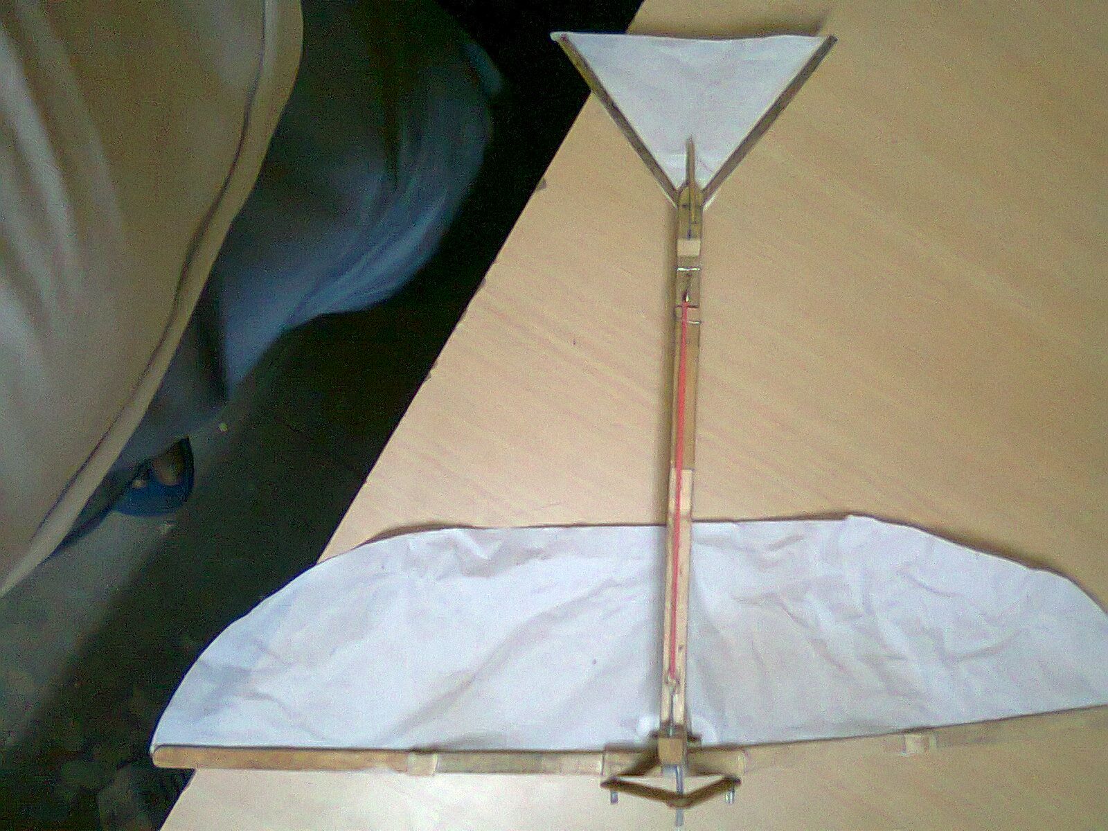 Rubber Band Powered Ornithopter : 6 Steps - Instructables