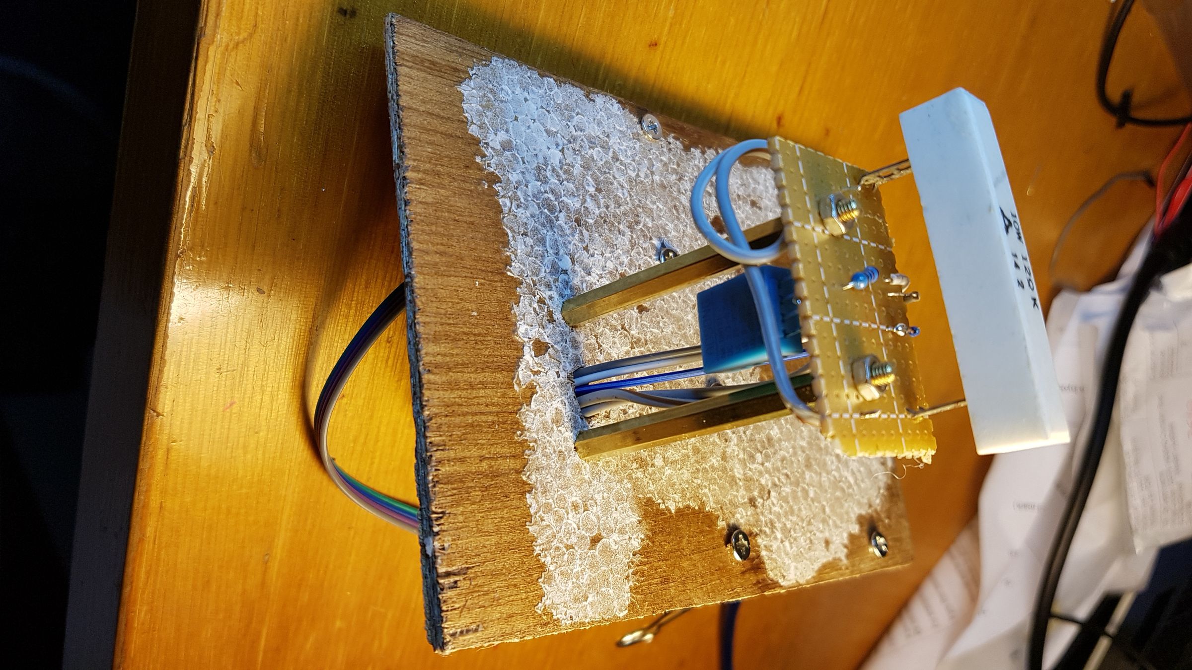 Programable Incubator for Hot-stratifying Seeds : 10 Steps - Instructables