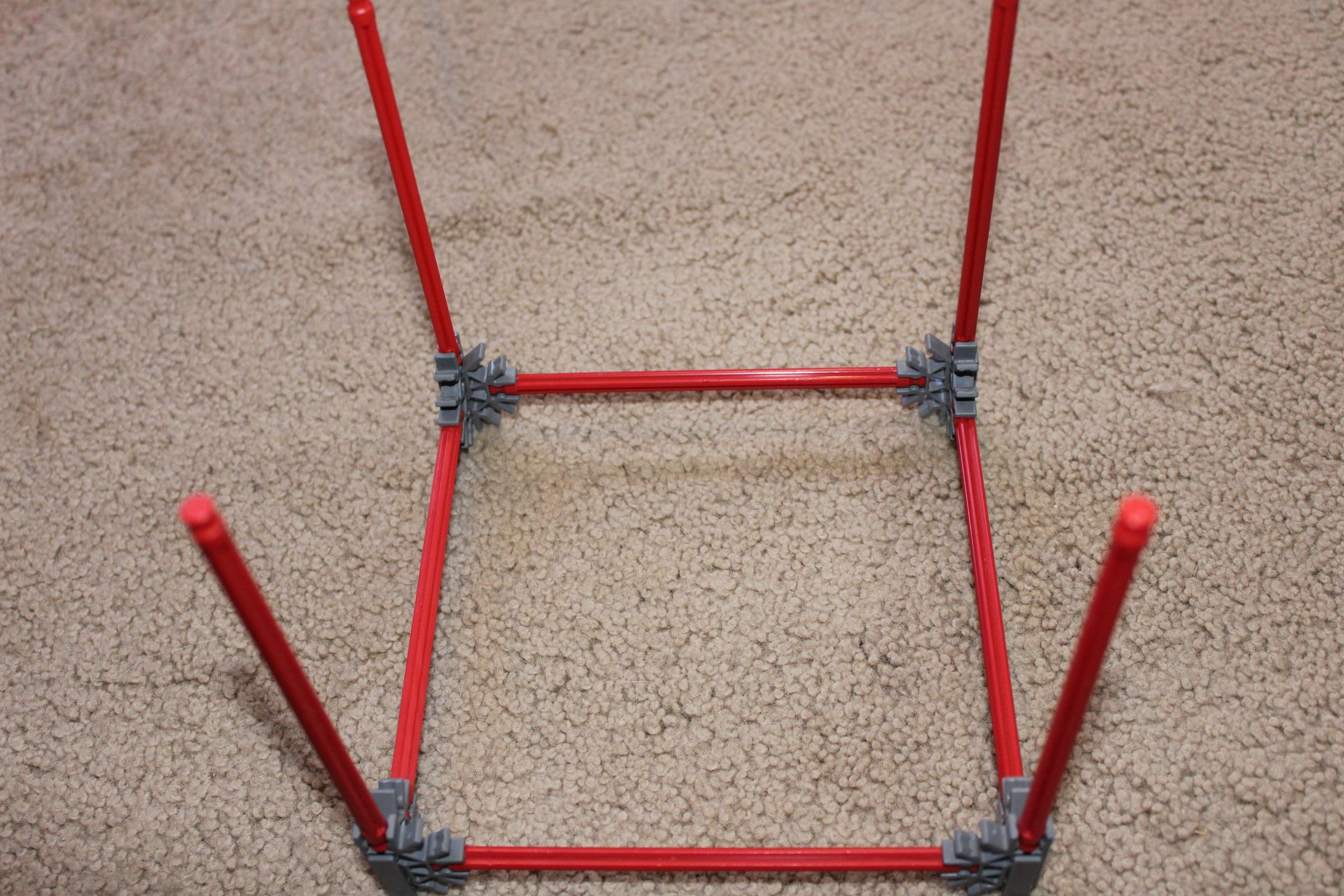 4-Foot Tall K'nex Helipad : 6 Steps - Instructables