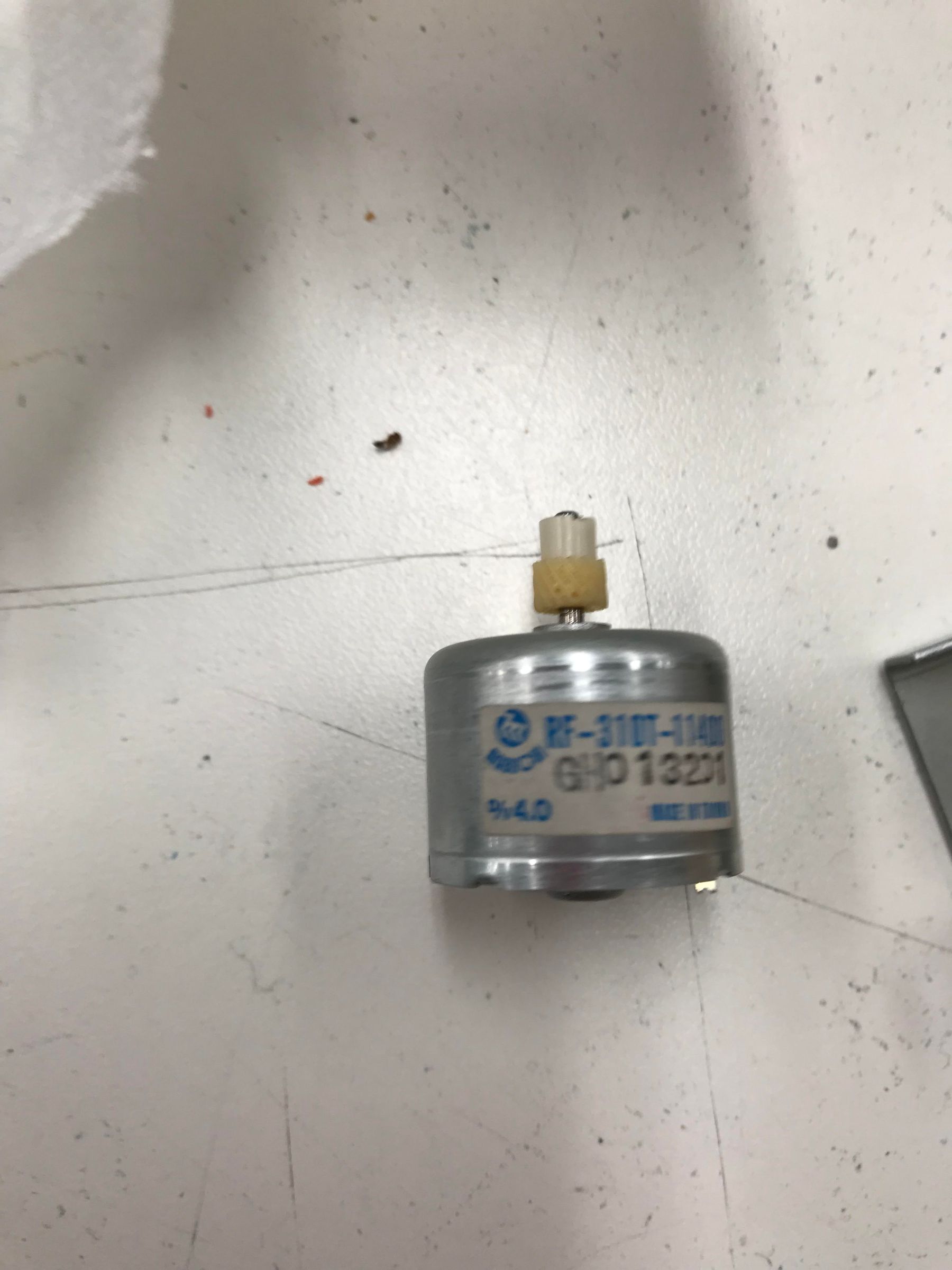 Walter- the Junk Robot : 5 Steps - Instructables