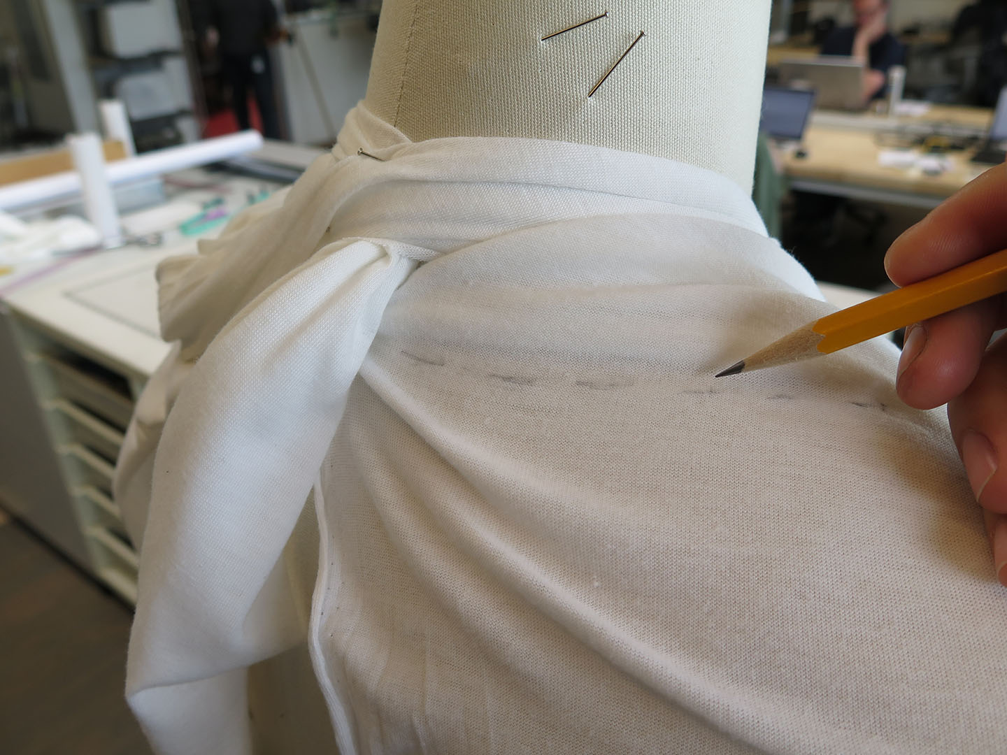 Cowl Draped Infinity Dress : 9 Steps (with Pictures) - Instructables