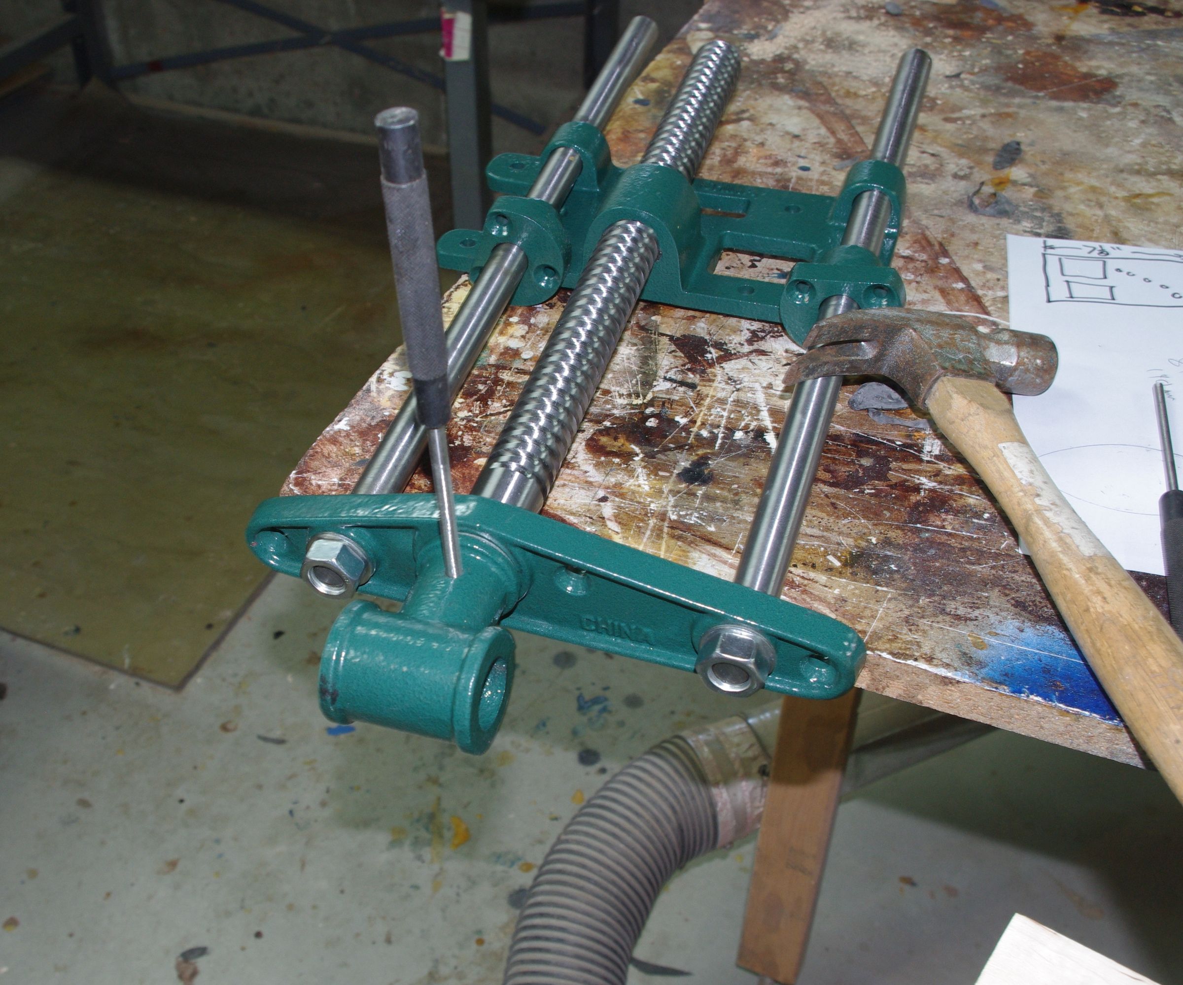 Add Front and Tail Vises to a Maple Work Table : 15 Steps (with ...