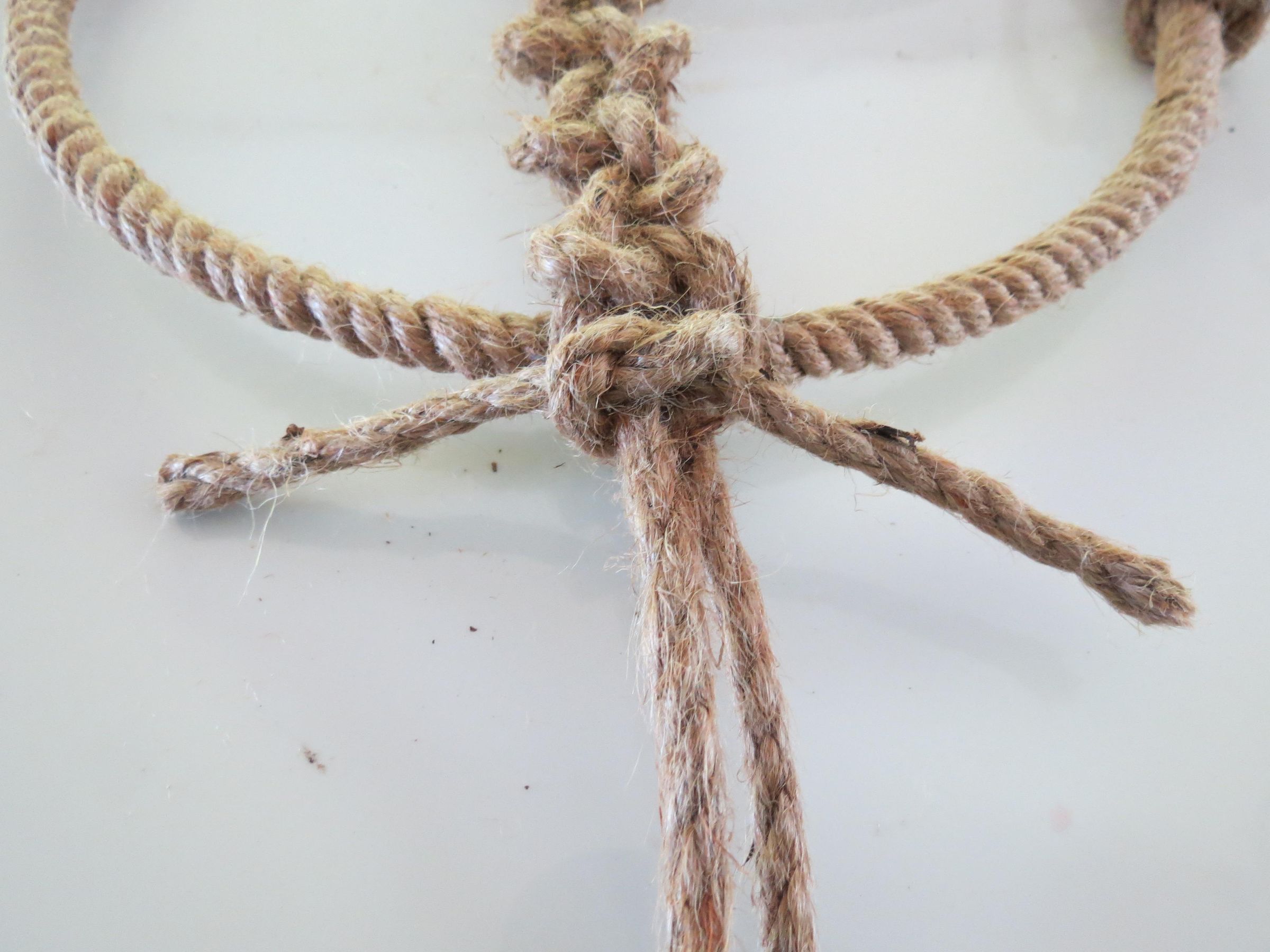 Macrame Bird Perch : 11 Steps (with Pictures) - Instructables