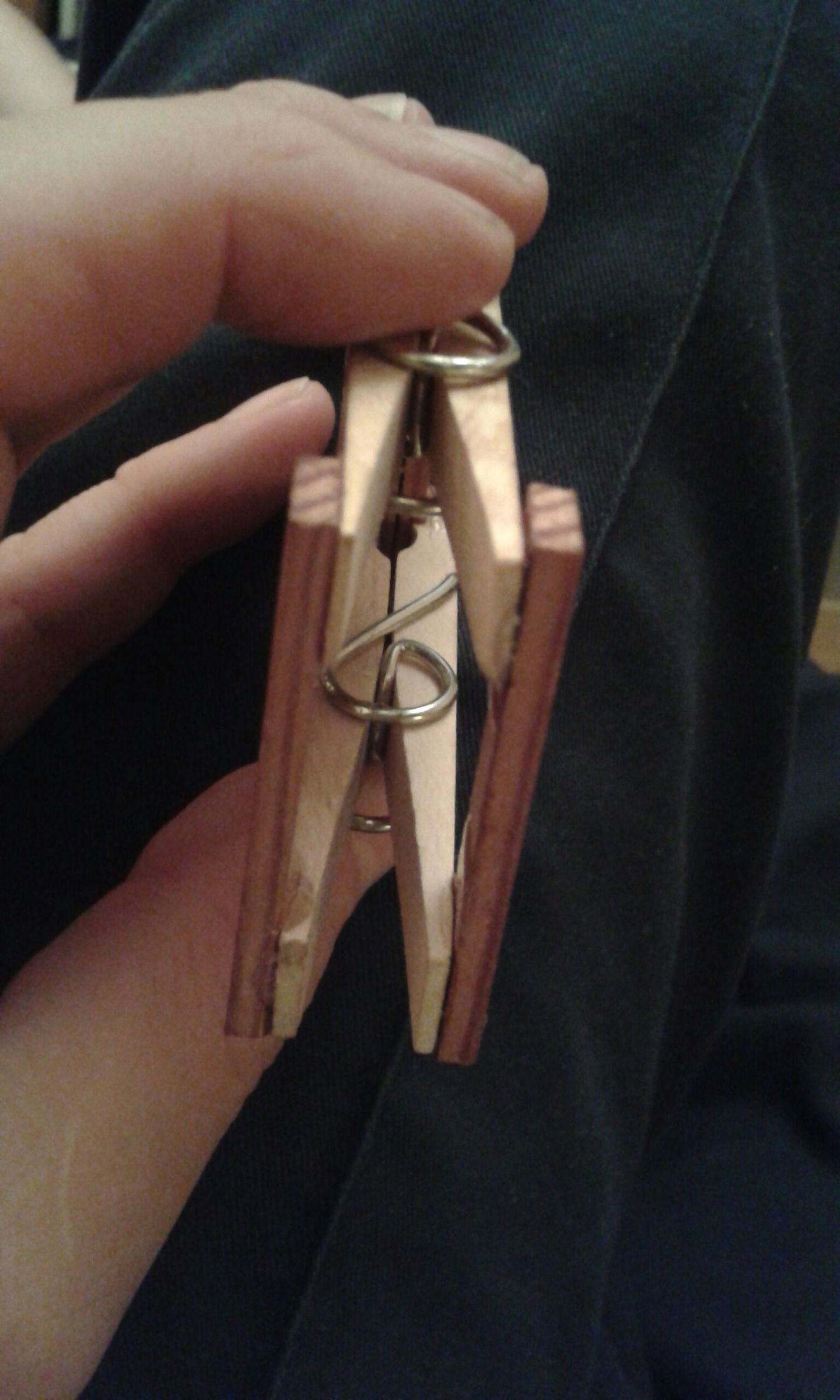 Pass Through Clamp From Clothes Pegs : 4 Steps - Instructables