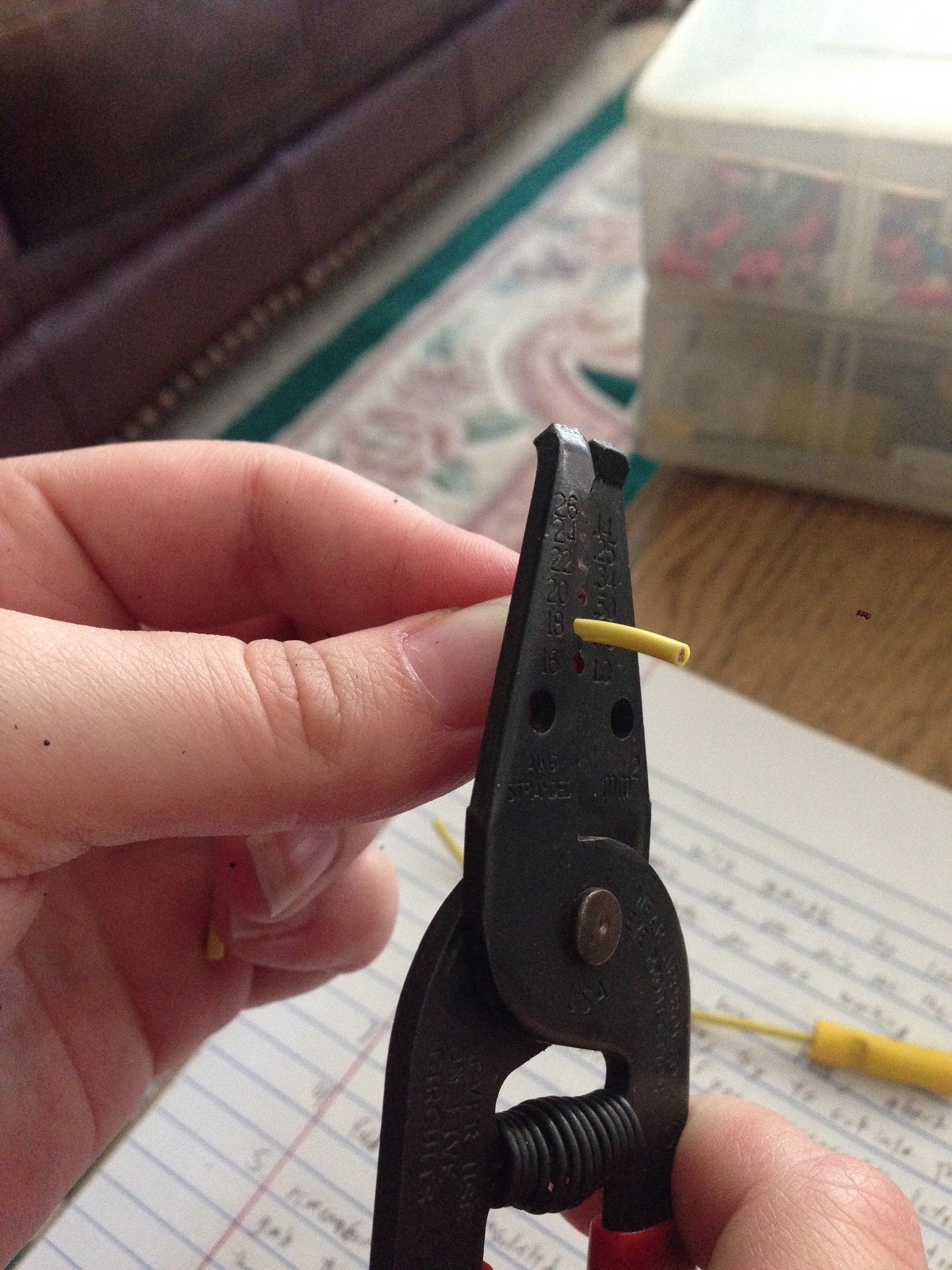 How to Strip and Connect Wires With a Butt Connector : 10 Steps ...