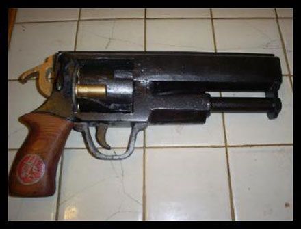 Hell Boy: the Good Samaritan Gun : 4 Steps - Instructables