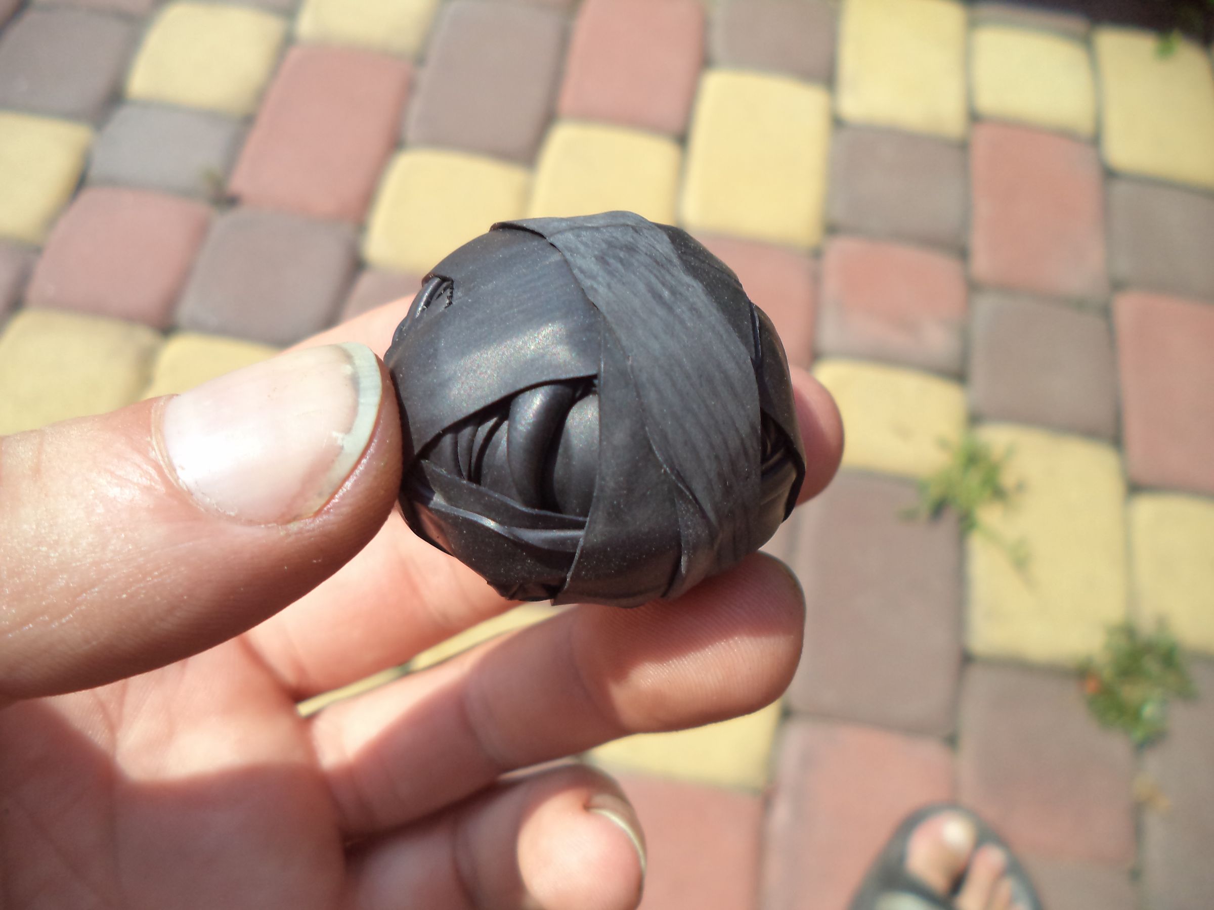 Dodeca Rubber Fidget Ball From Inner Tubes : 13 Steps (with Pictures) - Instructables