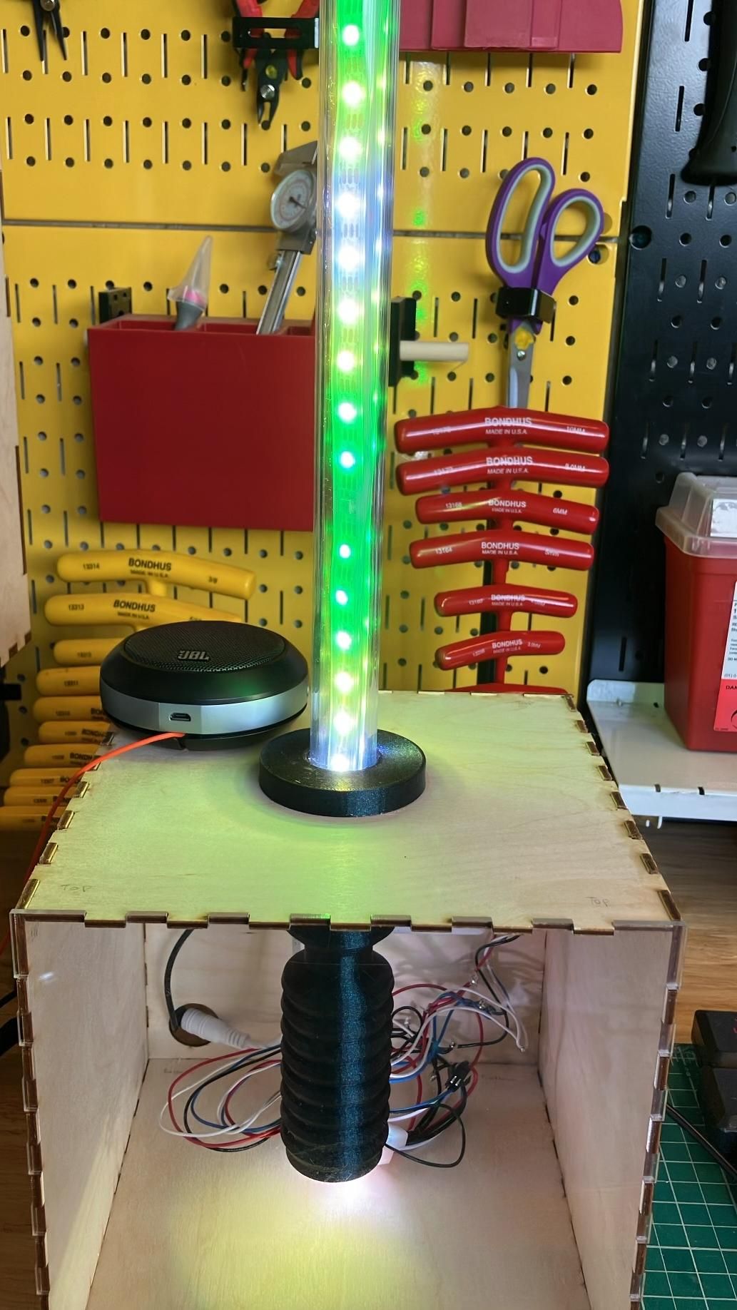Light Saber Lamp : 10 Steps (with Pictures) - Instructables