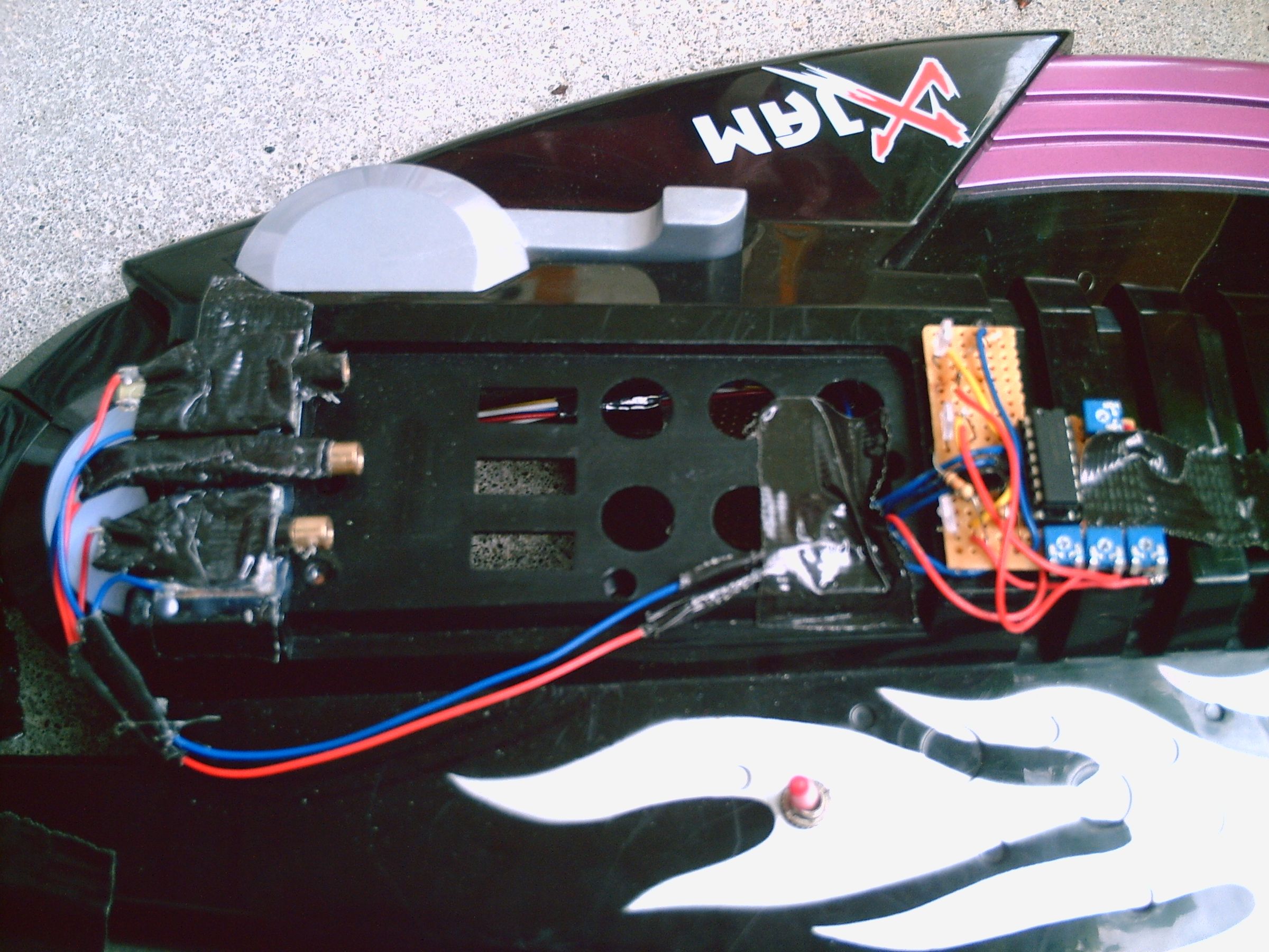 Laser-synthitar From a Guitar-hero-like Toy Guitar : 6 Steps ...
