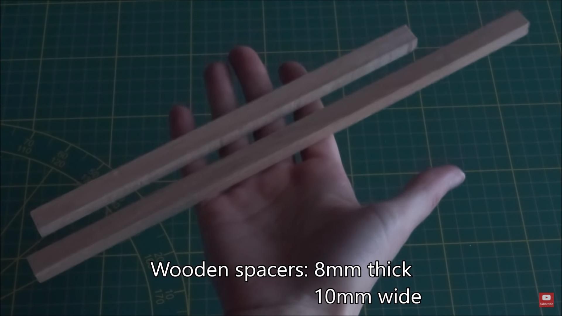 Christmas Shadowbox - Decor Item : 4 Steps (with Pictures) - Instructables