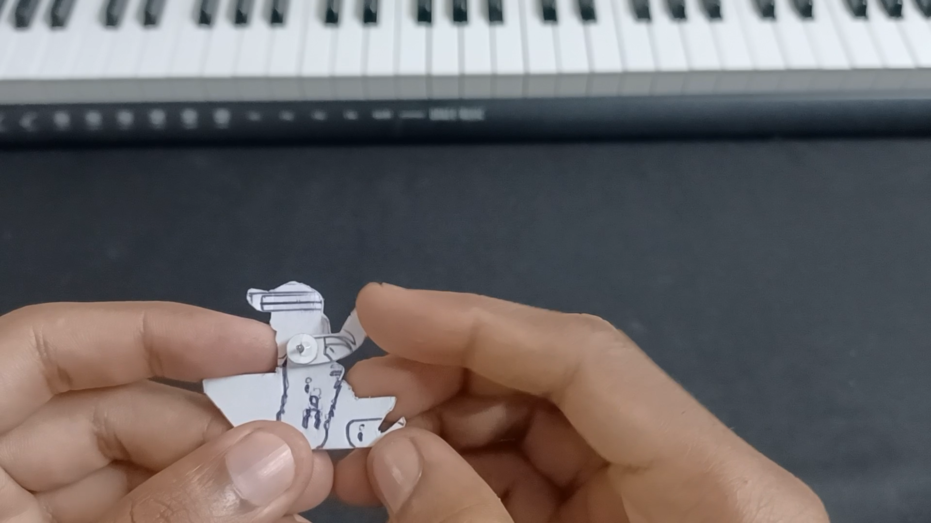 Santa Claus Automata That Reacts to Music : 8 Steps (with Pictures ...