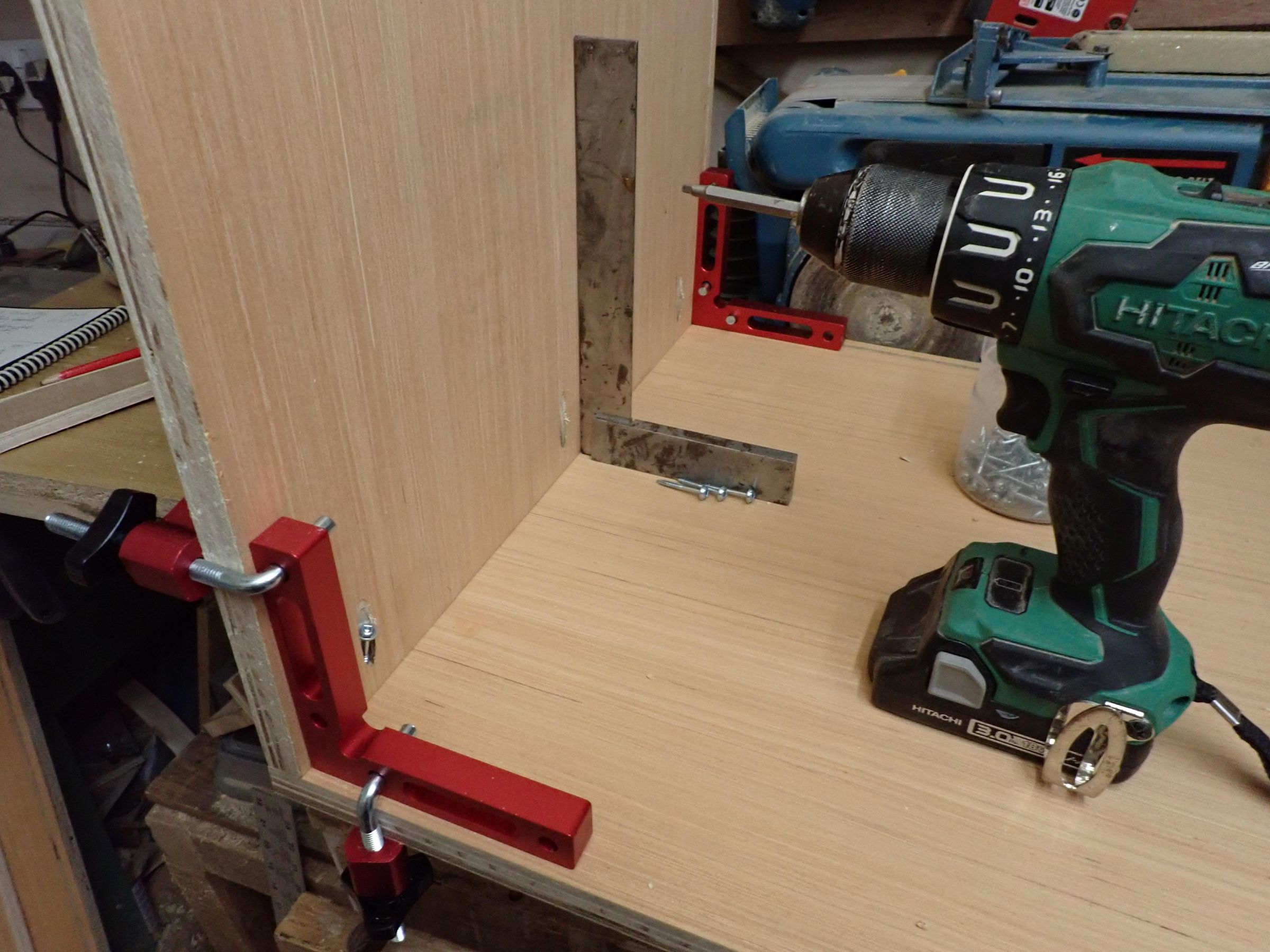 Kitchen Cabinet and Scaffolding Shelves : 10 Steps (with Pictures ...