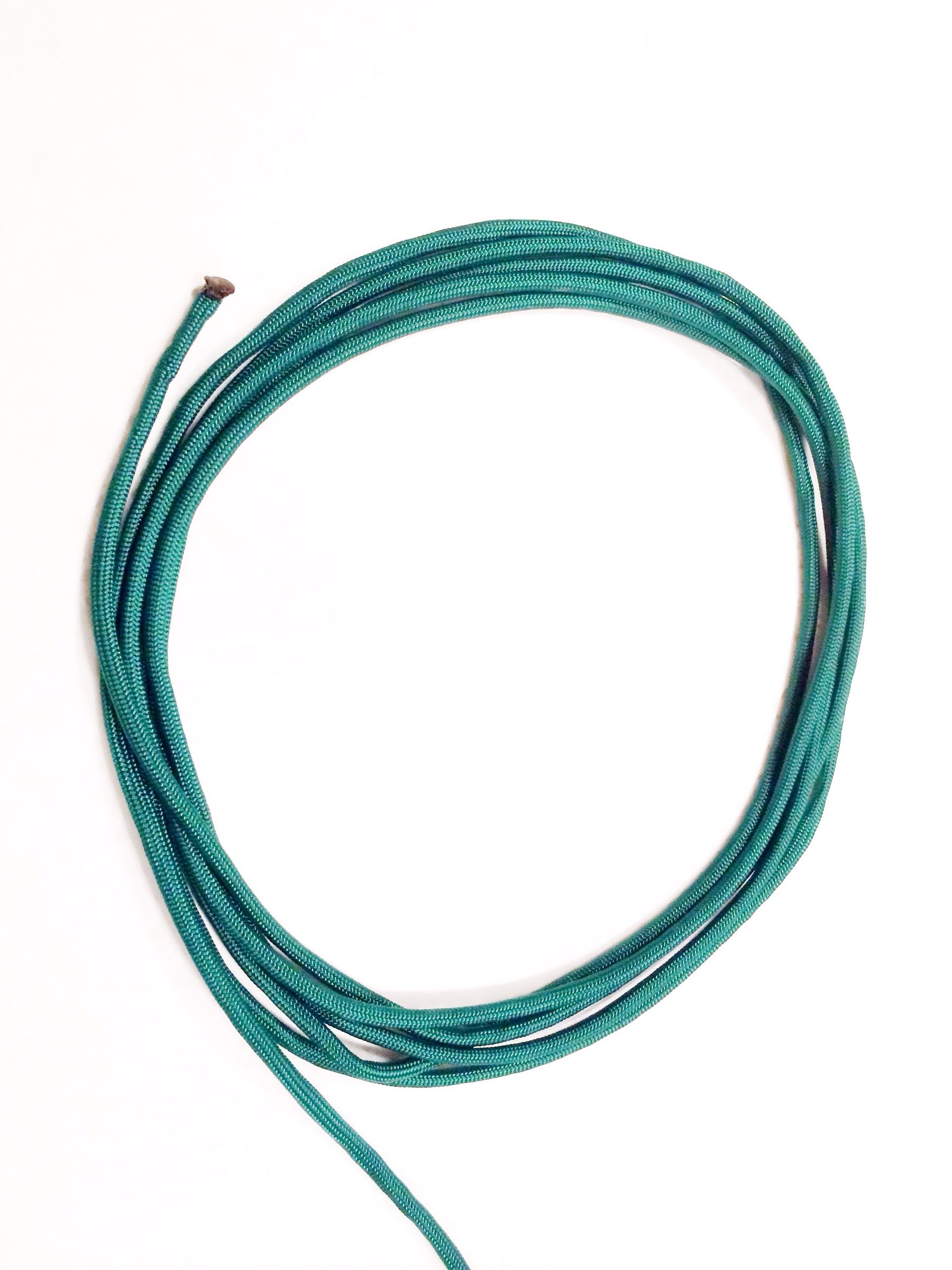 Paracord Storage - Tangle Free! : 4 Steps (with Pictures) - Instructables