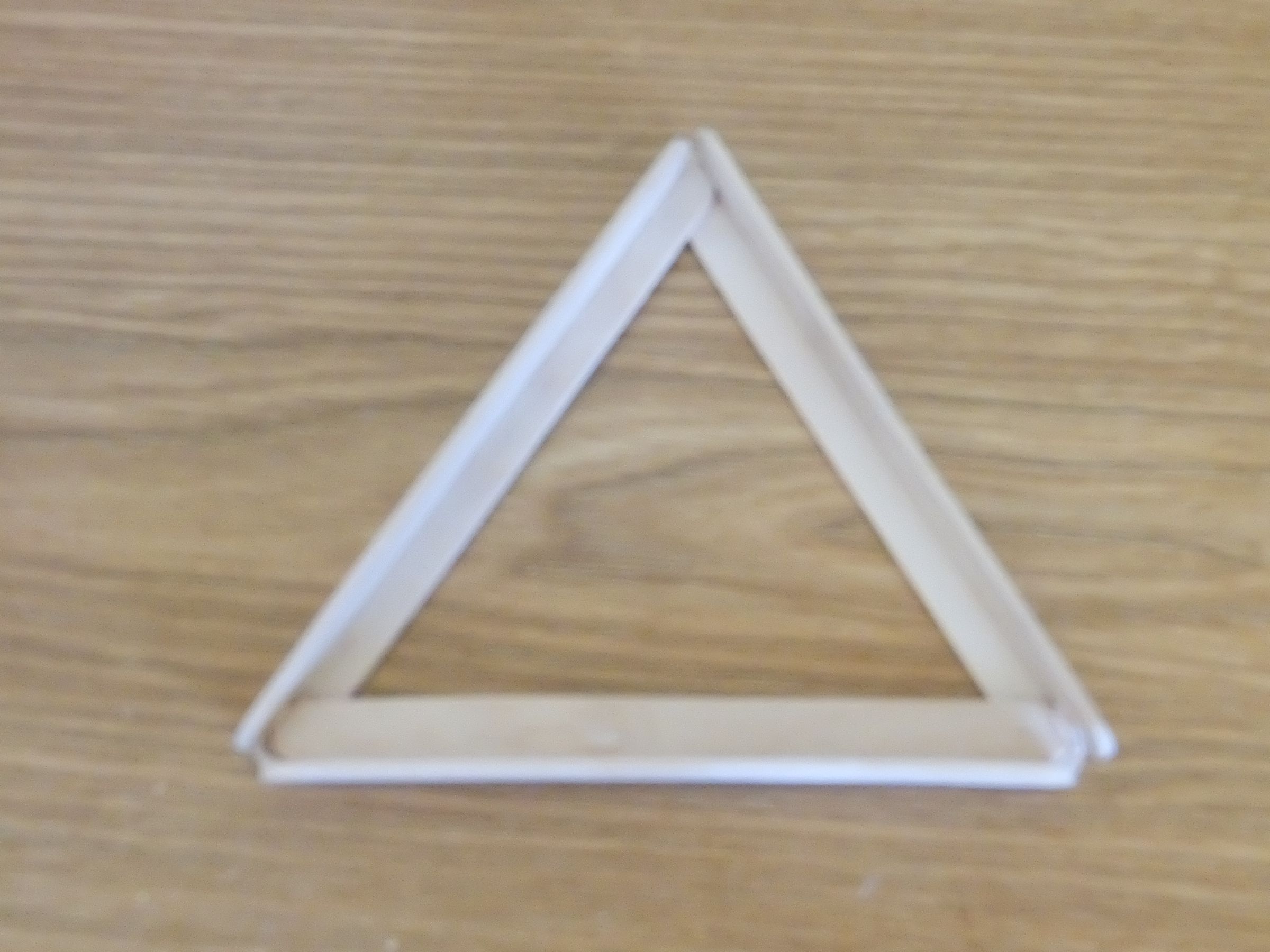 Popsicle Sticks Platonic Solids: Tetrahedron : 5 Steps - Instructables