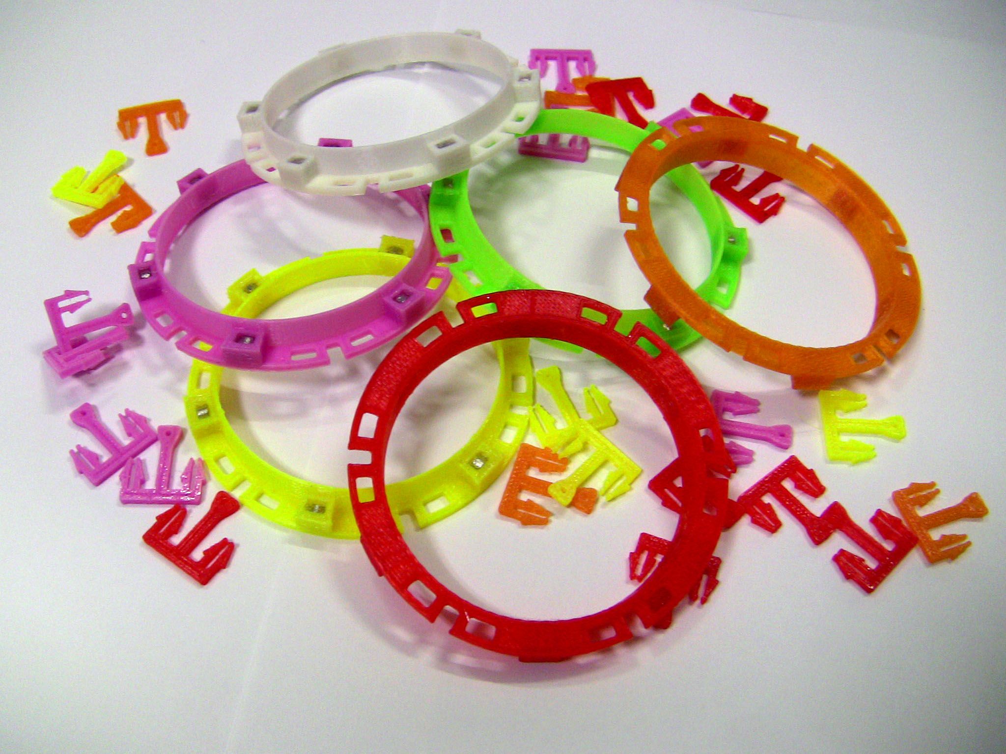 Stabilized Cup Carrier : 3 Steps - Instructables