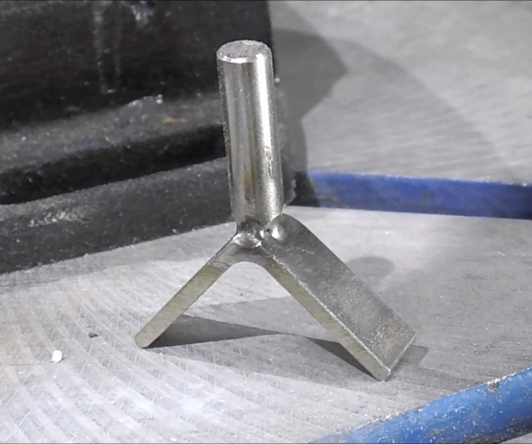 Supereasy Pipe/round Bar Centre Finder : 3 Steps (with Pictures ...