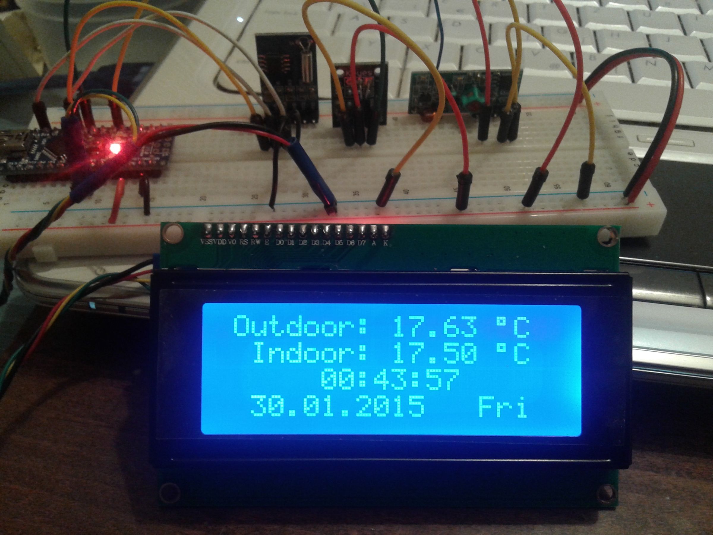 Wireless Indoor & Outdoor Thermometer : 4 Steps - Instructables