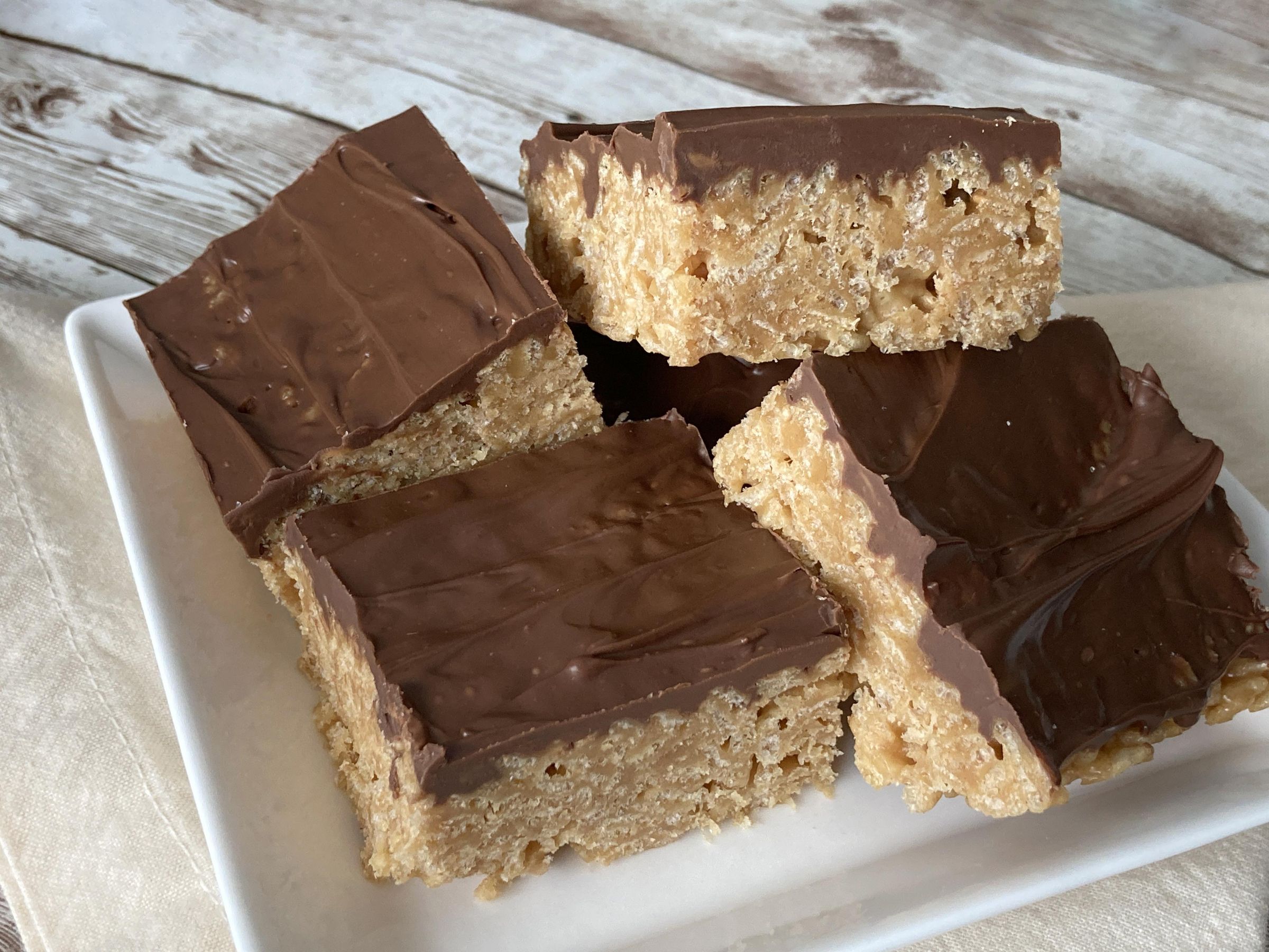 Peanut Butter Rice Krispies Bars : 5 Steps (with Pictures) - Instructables