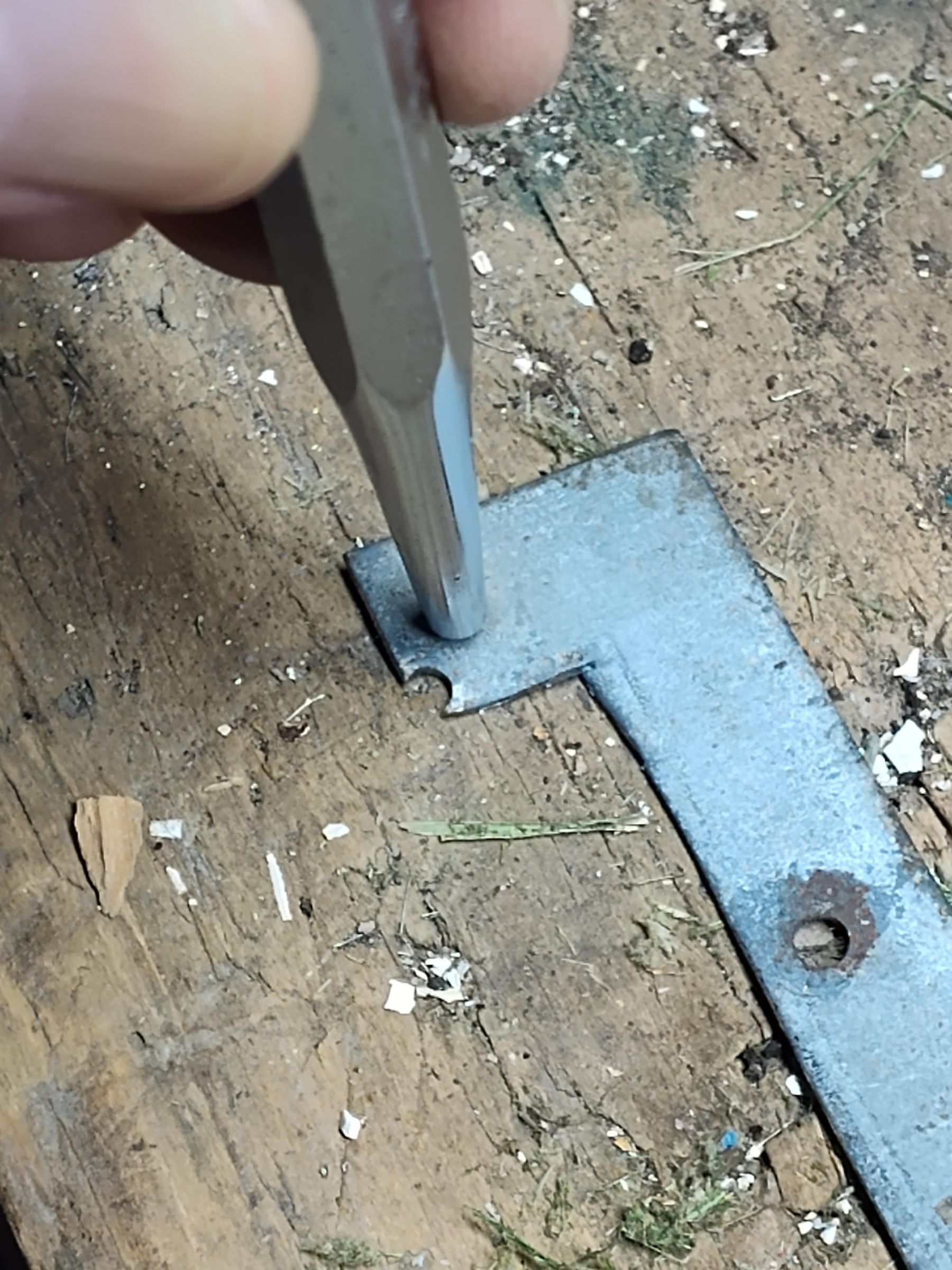 Mini Hacksaw With Removable Frames : 5 Steps (with Pictures ...