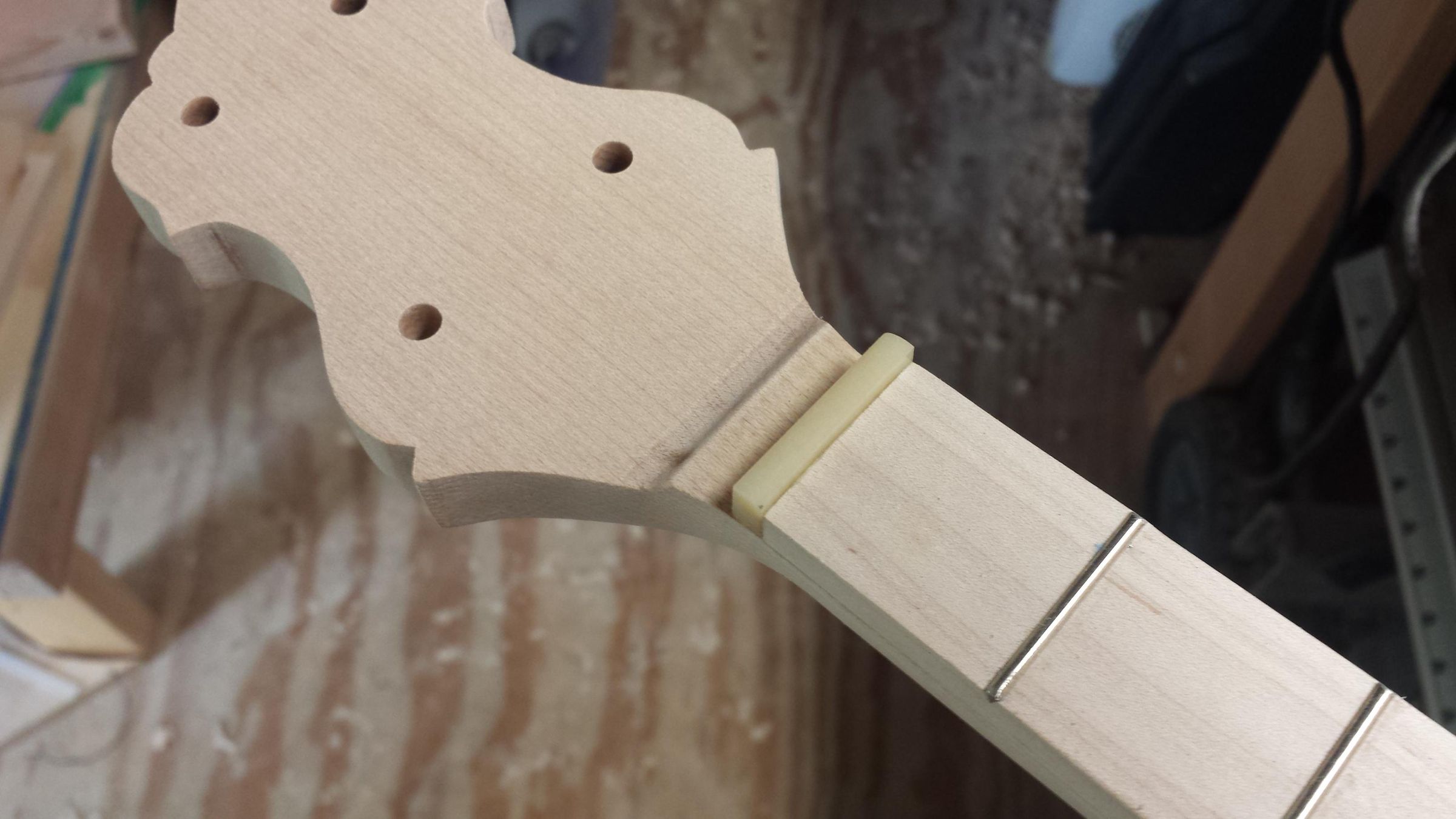 Plywood Bundt Pan Banjo (Bundt-Jo) : 10 Steps (with Pictures ...