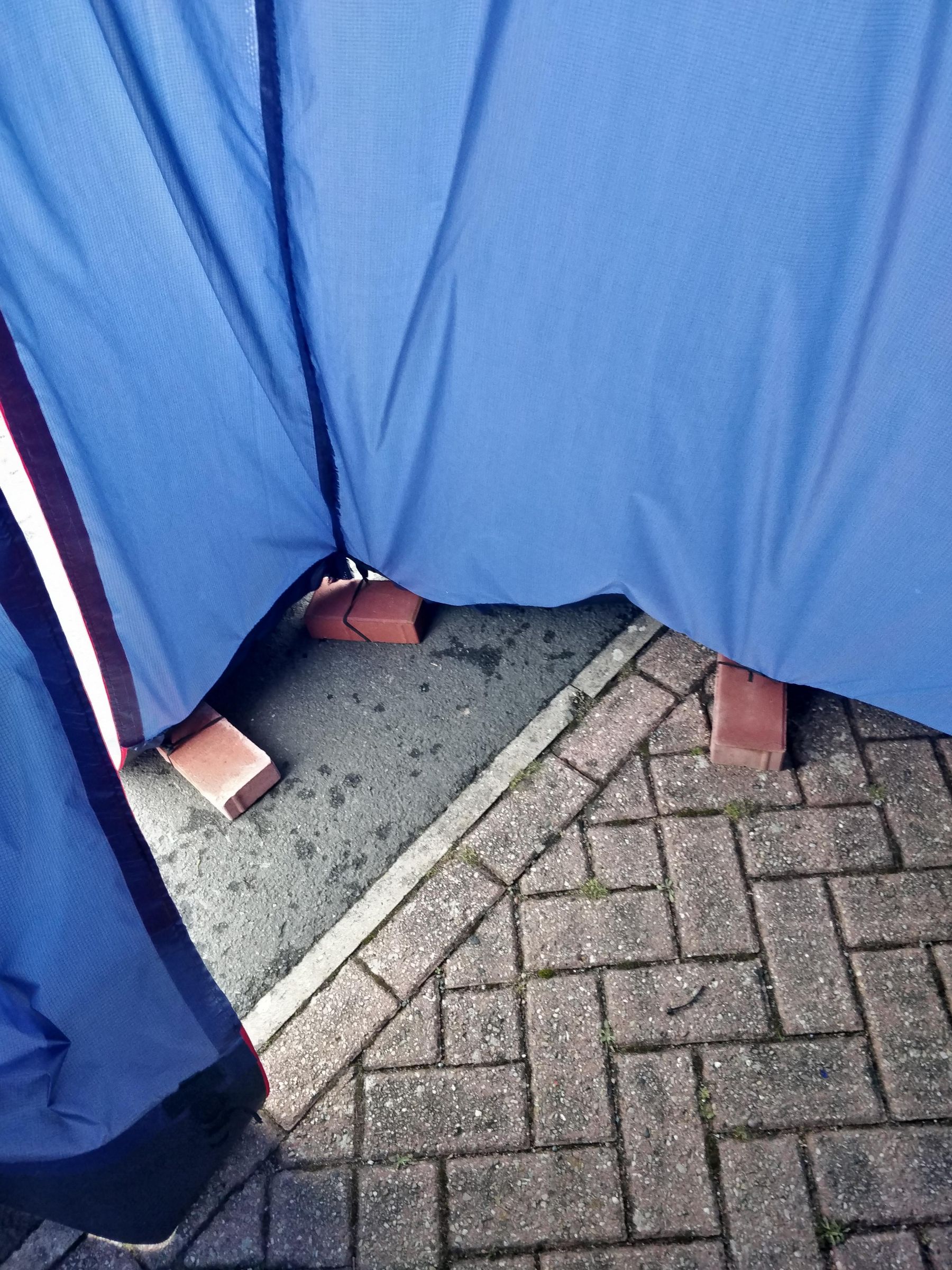 Boot Tent /packashack /carannex /changing Tent : 10 Steps - Instructables