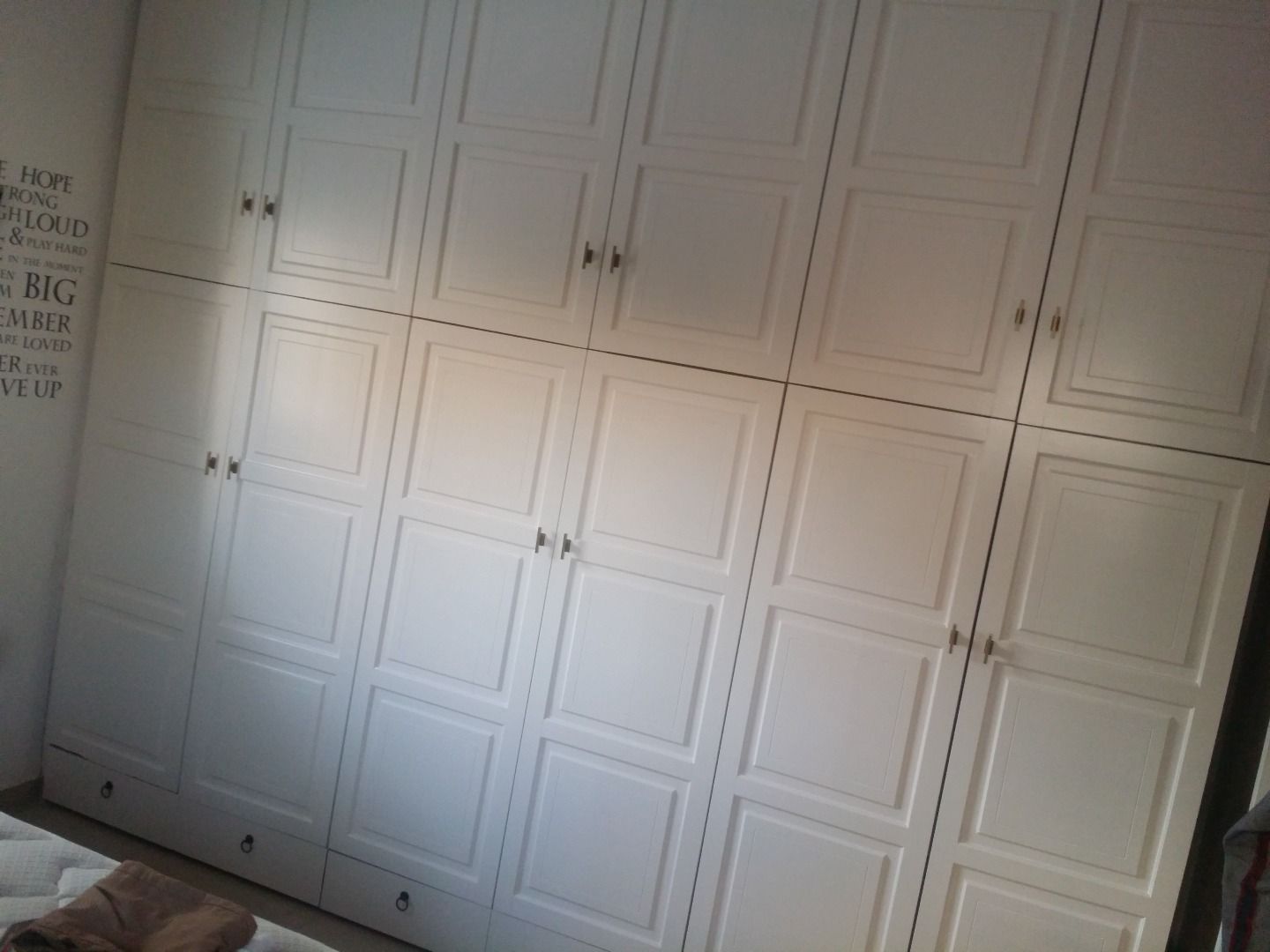 Wardrobe Painting : 7 Steps - Instructables