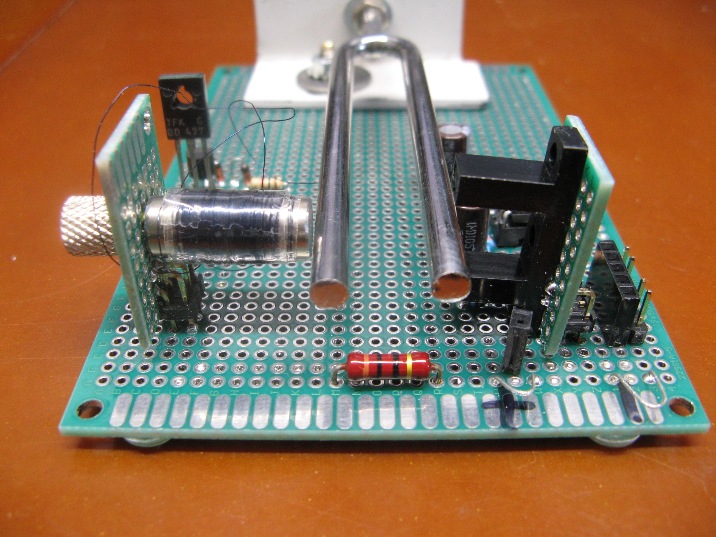 Tuning Fork Oscillator : 3 Steps (with Pictures) - Instructables