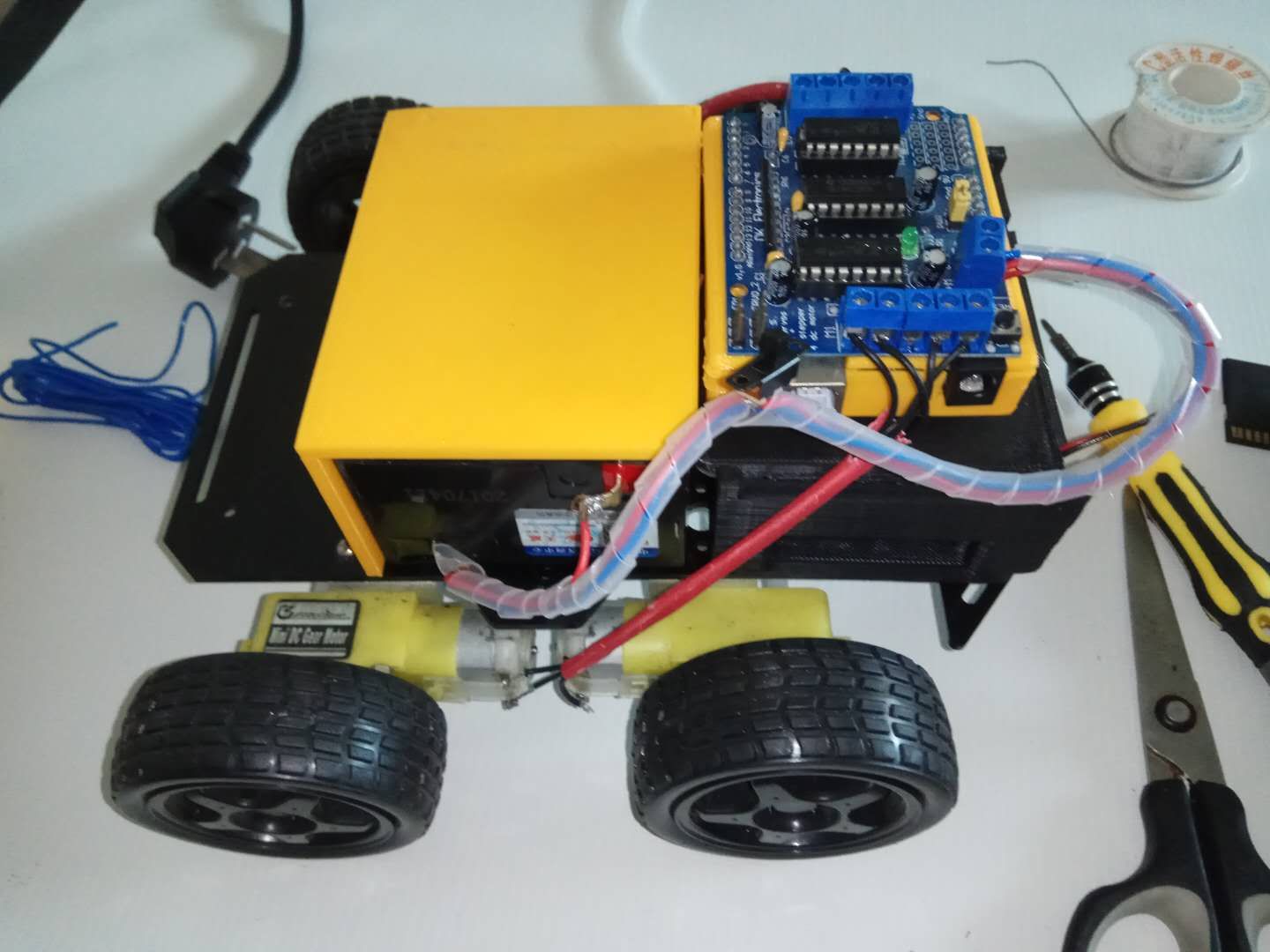 Banana/Raspberry Pi + Arduino Rover With Webcam : 9 Steps - Instructables