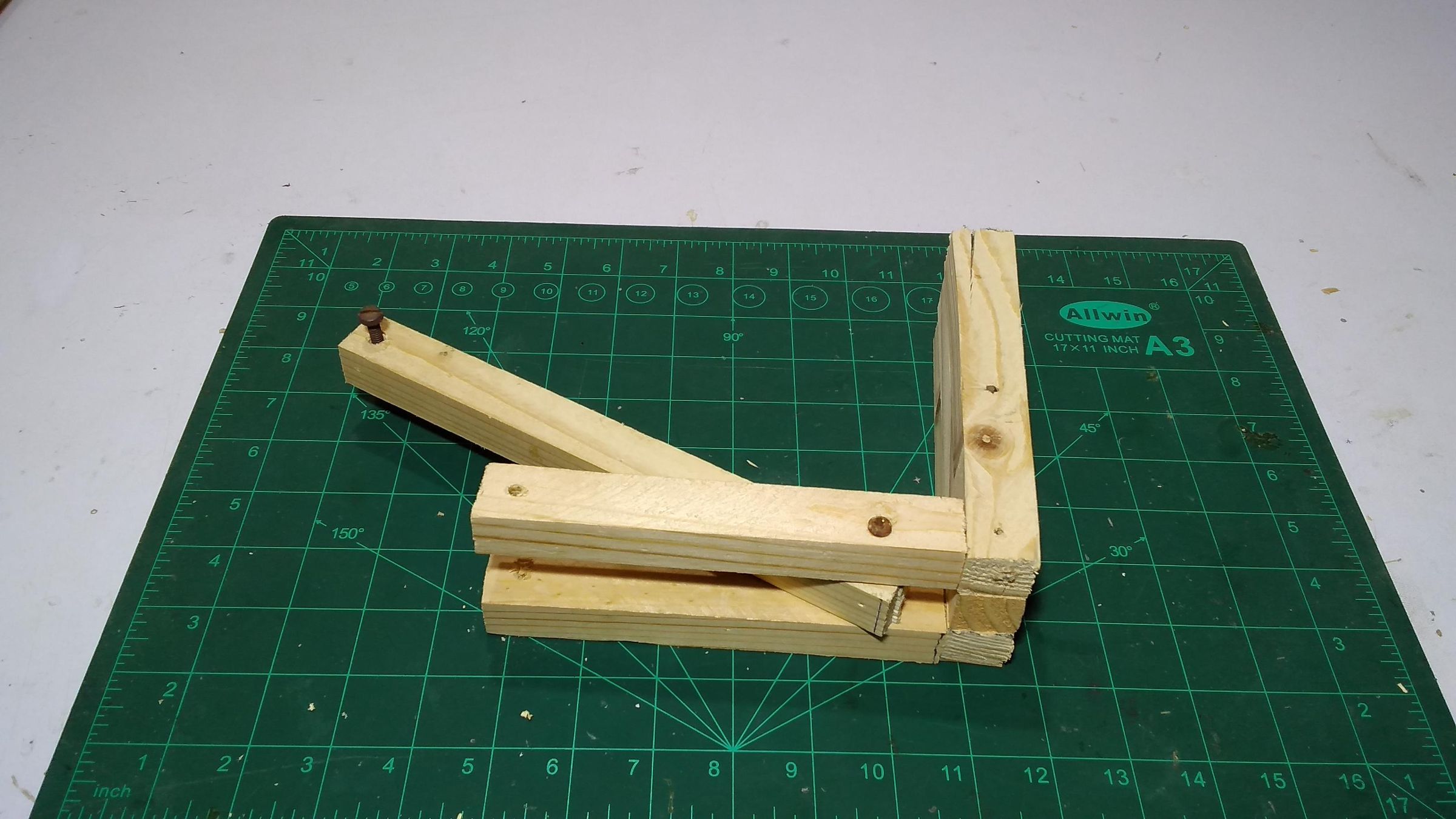 How to Make Wooden Catapult : 5 Steps (with Pictures) - Instructables