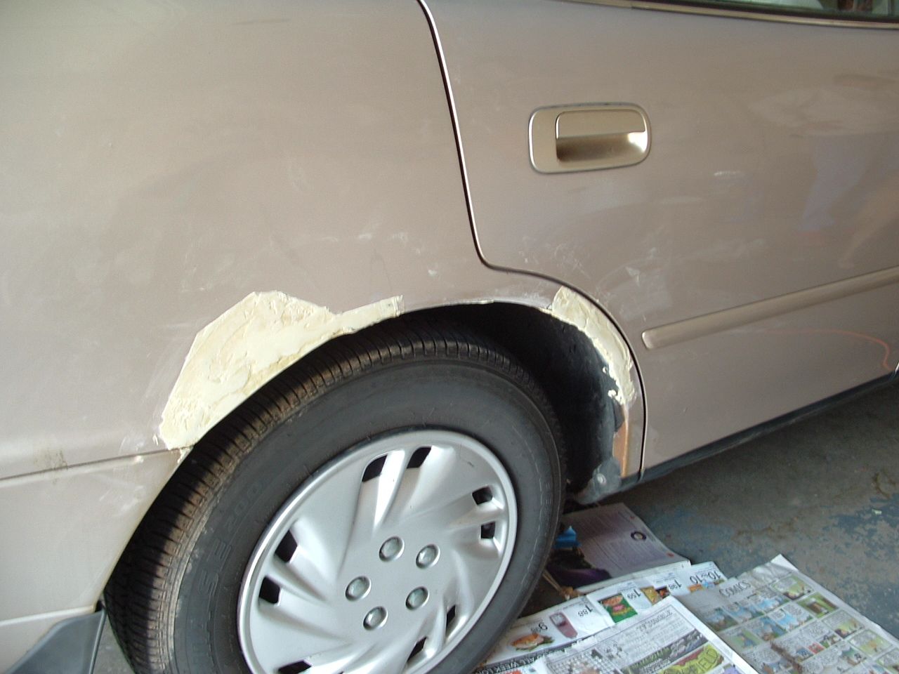 How to Fix Rust Around Your Wheel Wells : 8 Steps (with Pictures ...