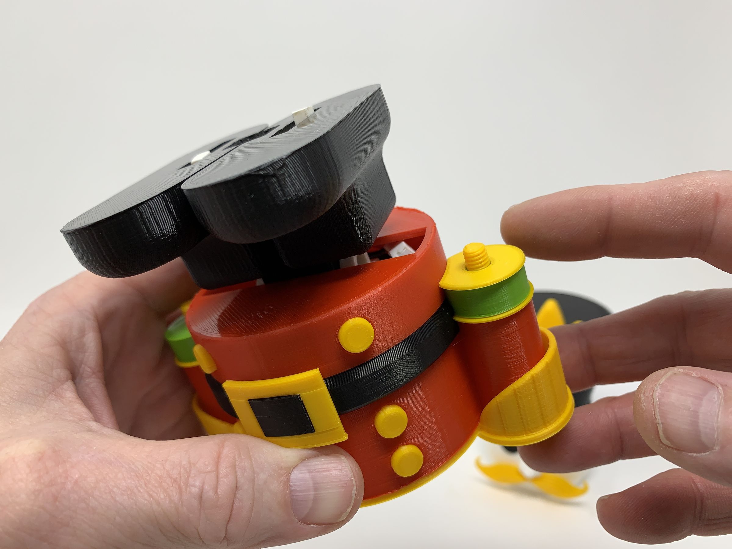 Robotic Nutcracker Pin Walker : 8 Steps (with Pictures) - Instructables
