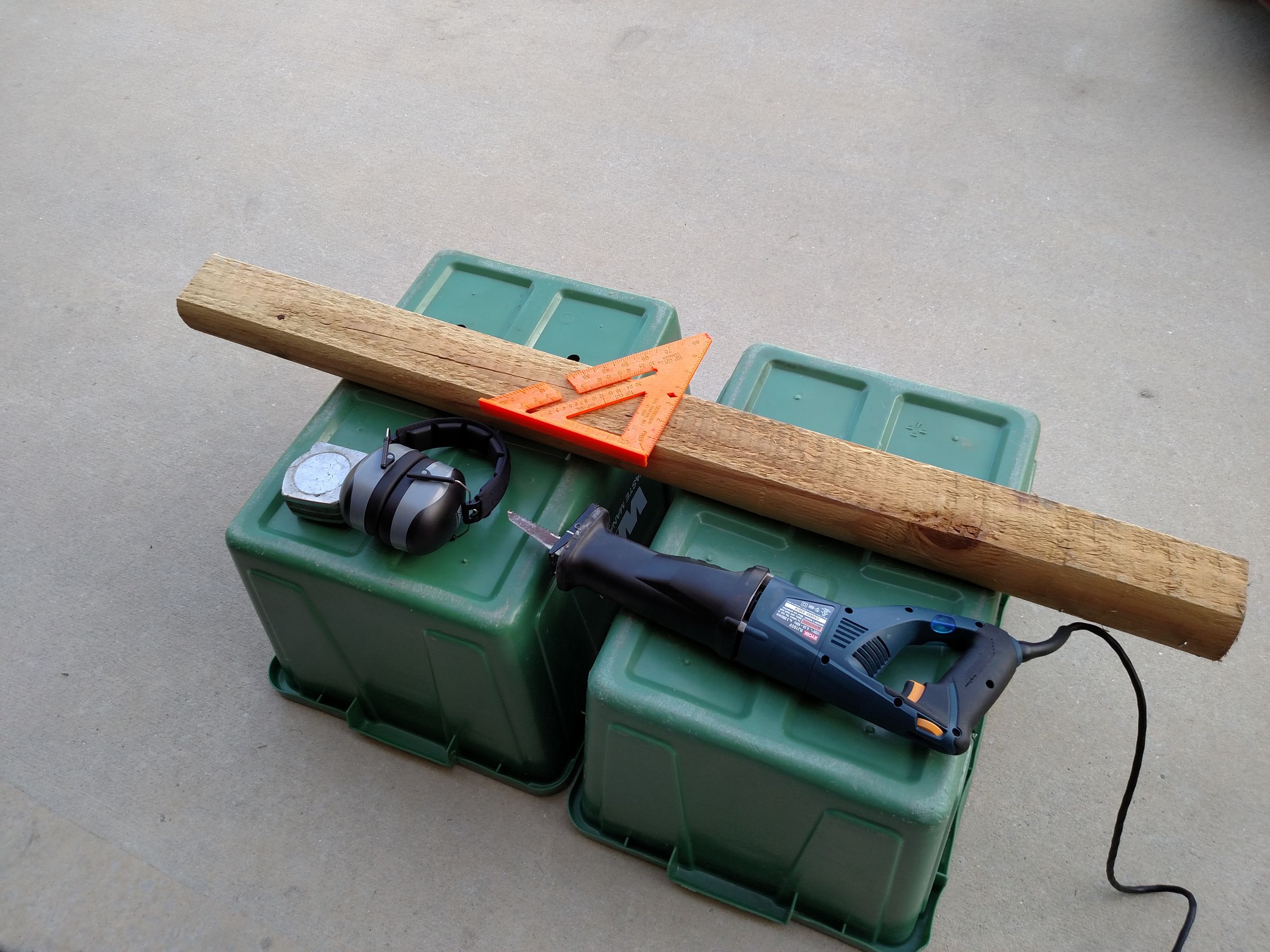 Make a Cheap Solar Batch Water Heater (Solar Preheater) : 9 Steps (with ...