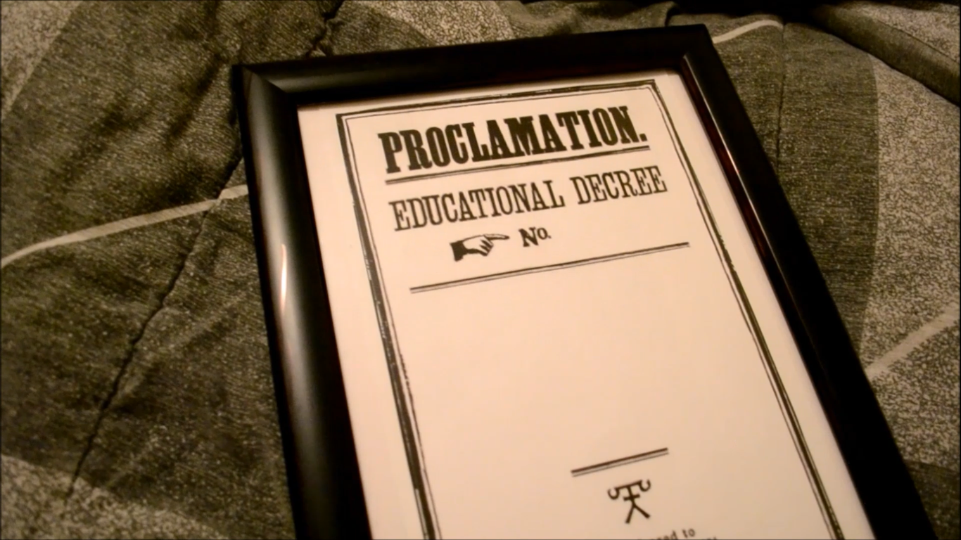 Harry Potter Dry Erase Proclamation DIY | CassKnowlton - Instructables