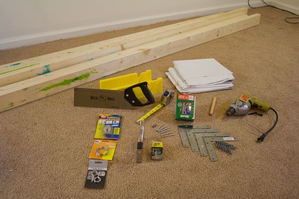 Giant Projection Screen : 10 Steps - Instructables