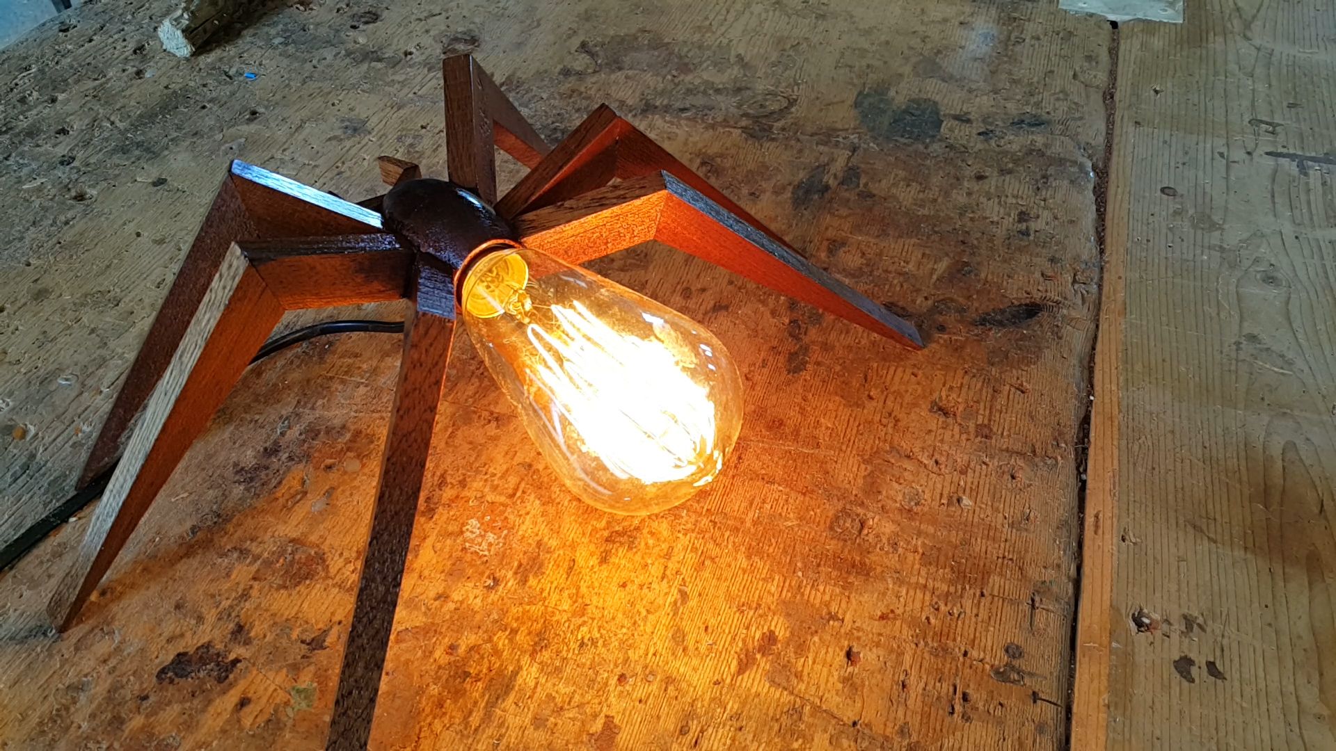 Spider Shaped Lamp : 11 Steps (with Pictures) - Instructables