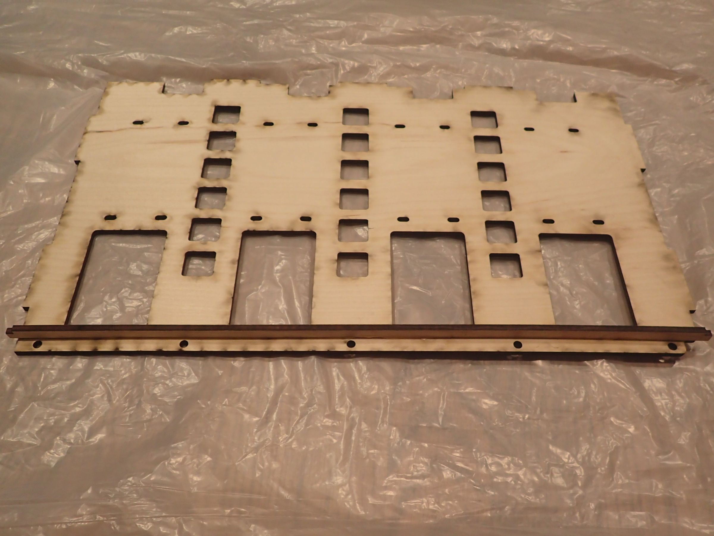 Simple, Stackable GPU Mining Rig : 10 Steps (with Pictures) - Instructables