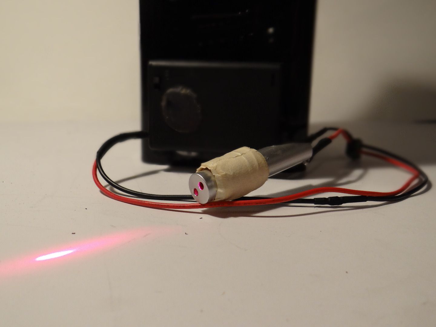 DIY Interferometer: Prove Einstein Wrong in 20 Minutes! : 13 Steps ...