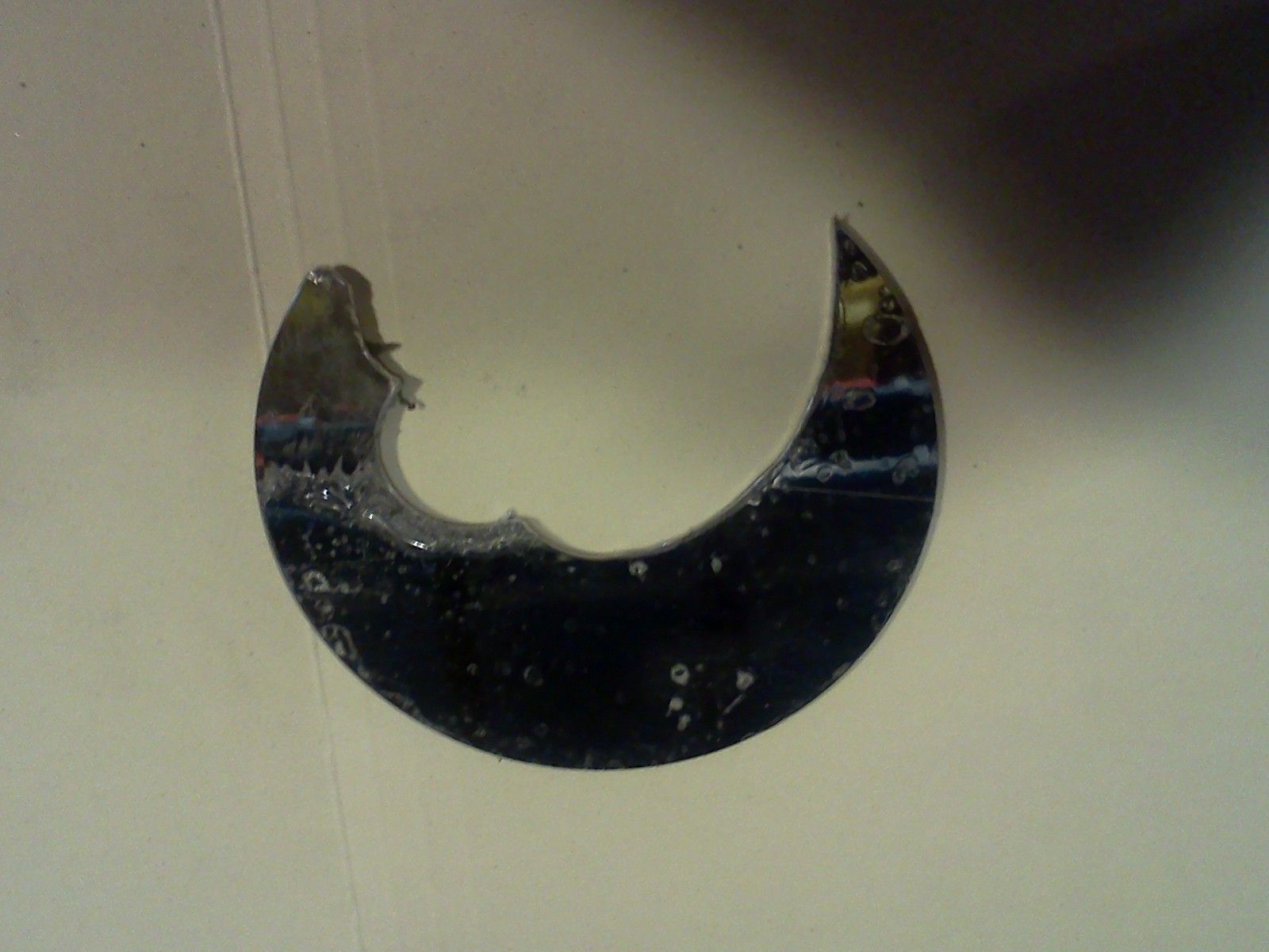 Warrior's Talon Claw Shaving Mirror "UNBREAKABLE" : 4 Steps - Instructables