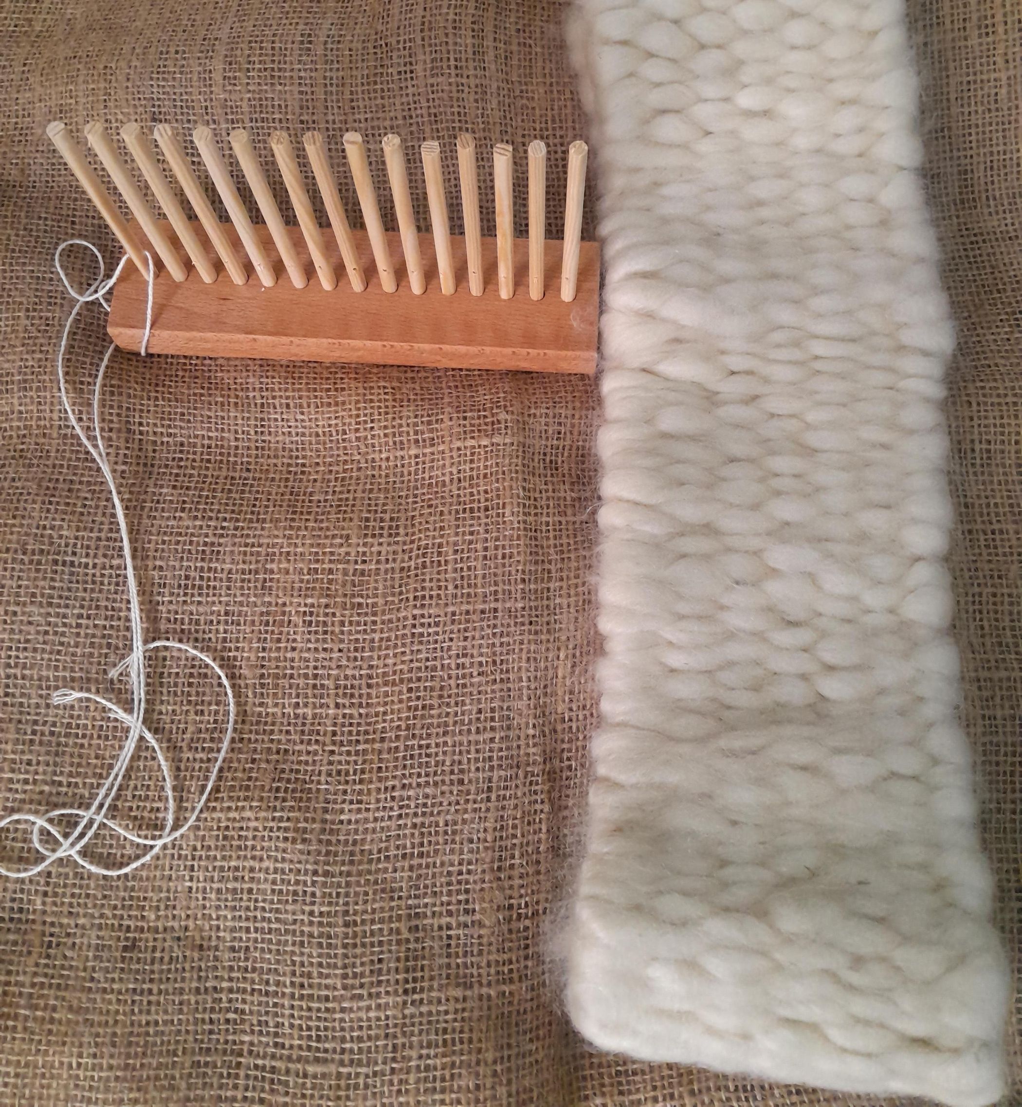 Weave a Scarf on a Peg Loom - Instructables