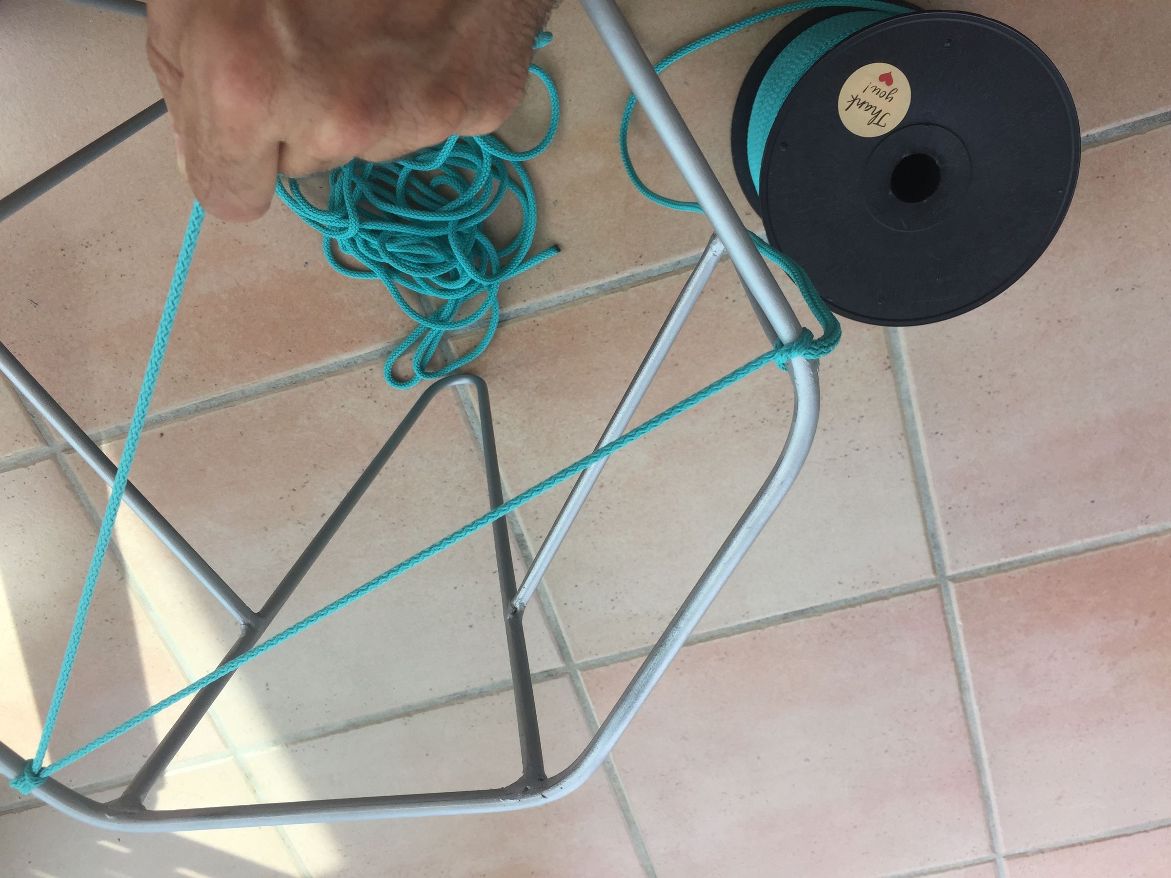 Woven Graphic Stool : 10 Steps (with Pictures) - Instructables