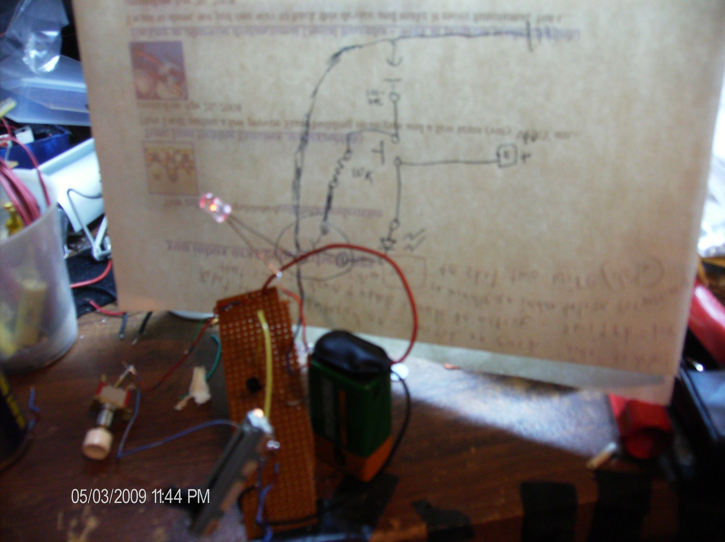 LED, With Push Button Start and Fade Out : 5 Steps - Instructables