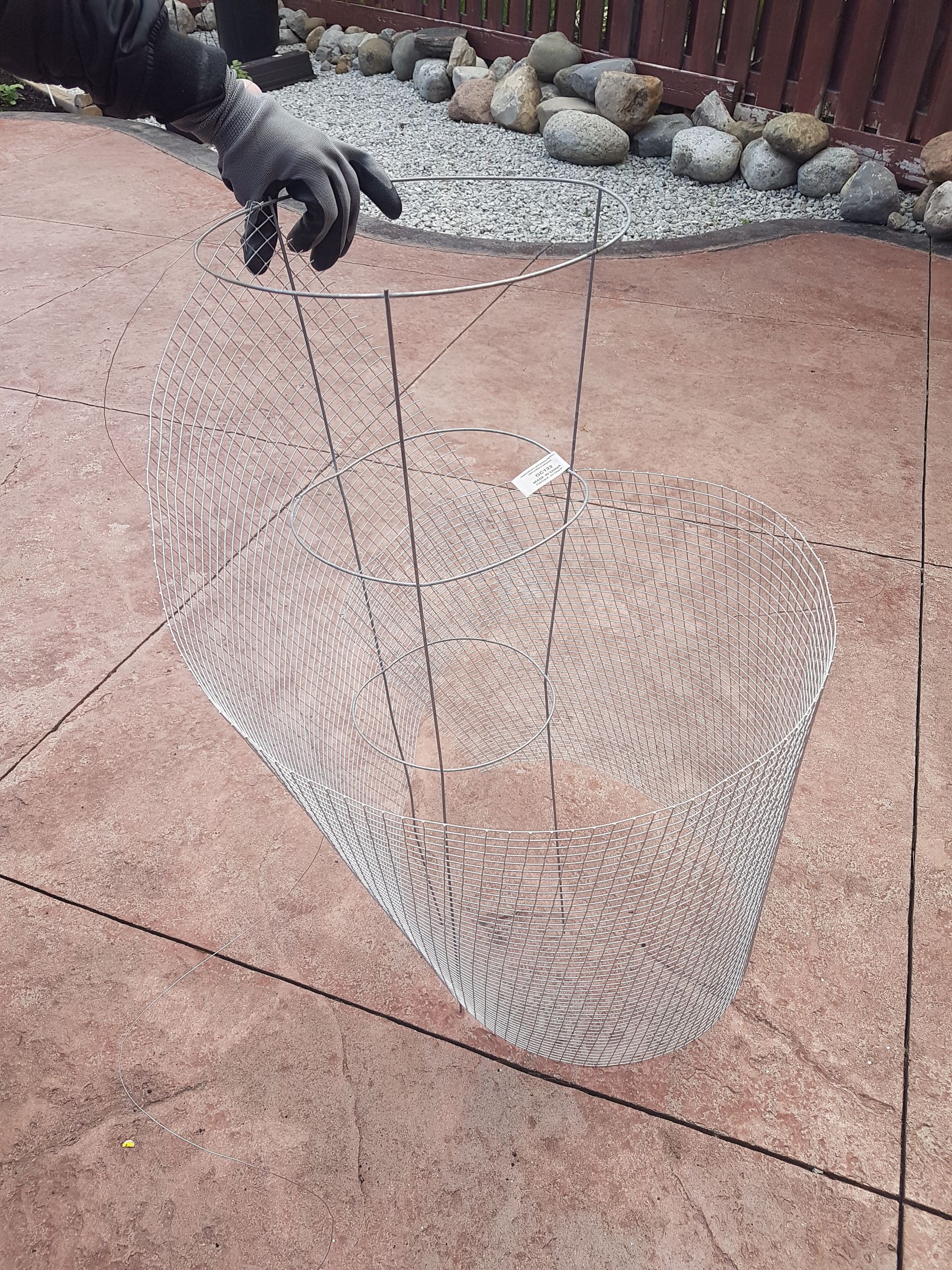 Vegetable / Fruit Plant Cage : 8 Steps (with Pictures) - Instructables
