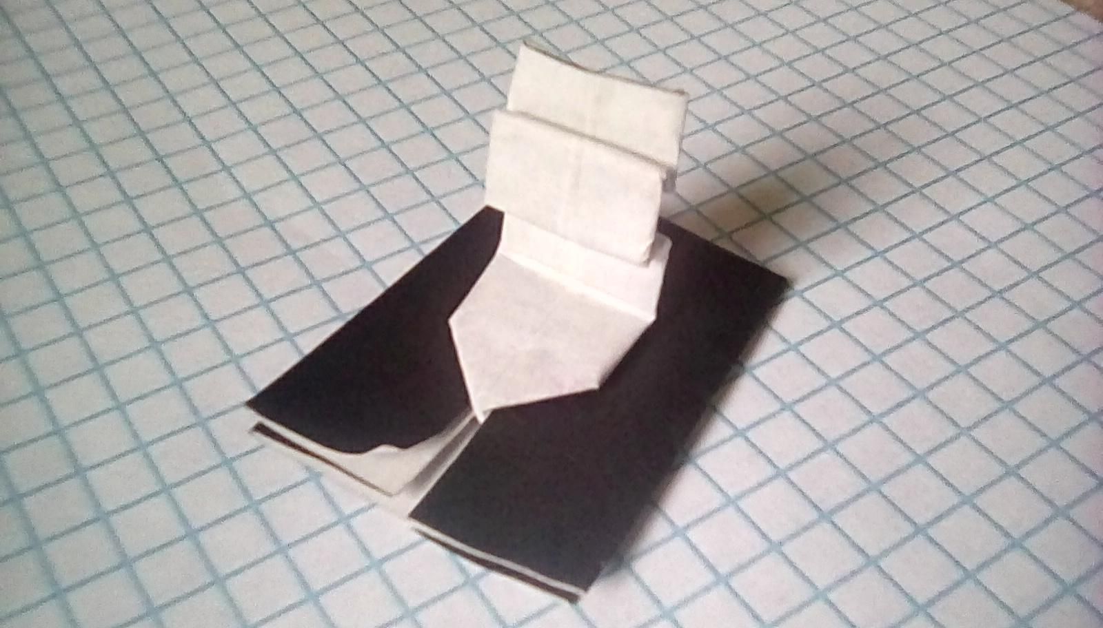 Origami Grave Stone (In Loving Memory of Unus Annus) : 4 Steps ...